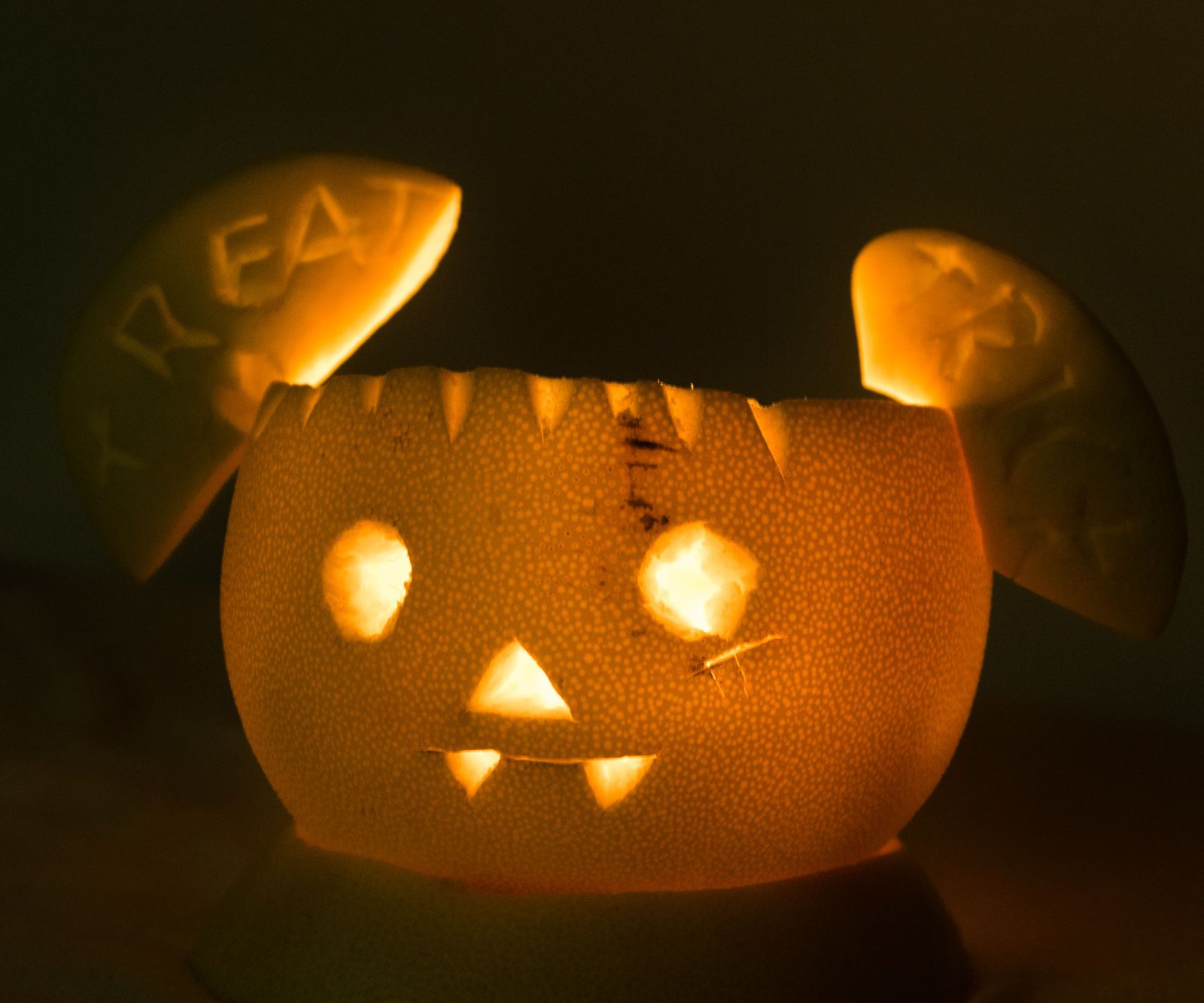 Pomelo Lantern - Instructables