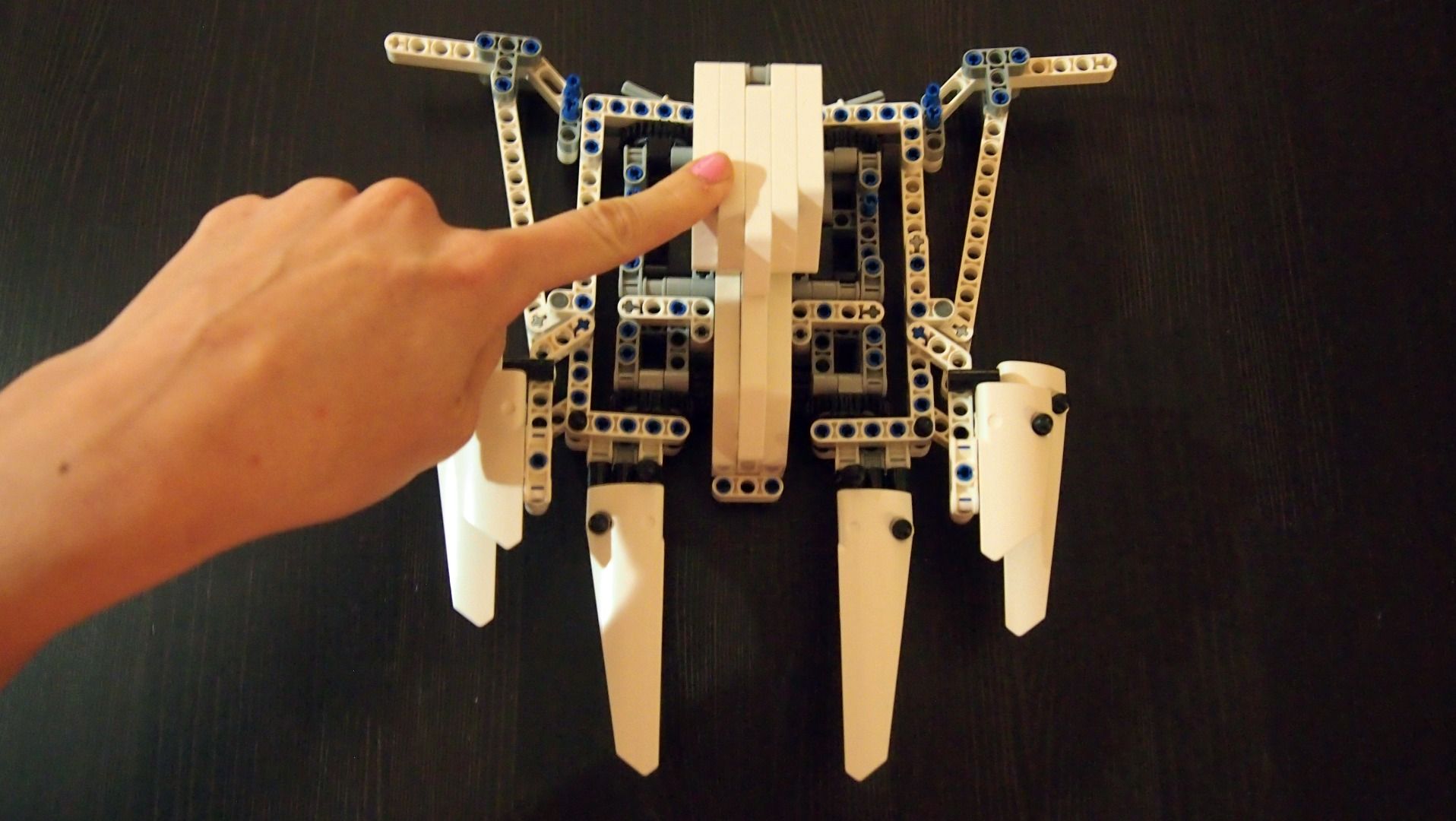 BADASS MECHATRONIC LEGO-MINDSTORMS WINGS : 18 Steps (with Pictures ...