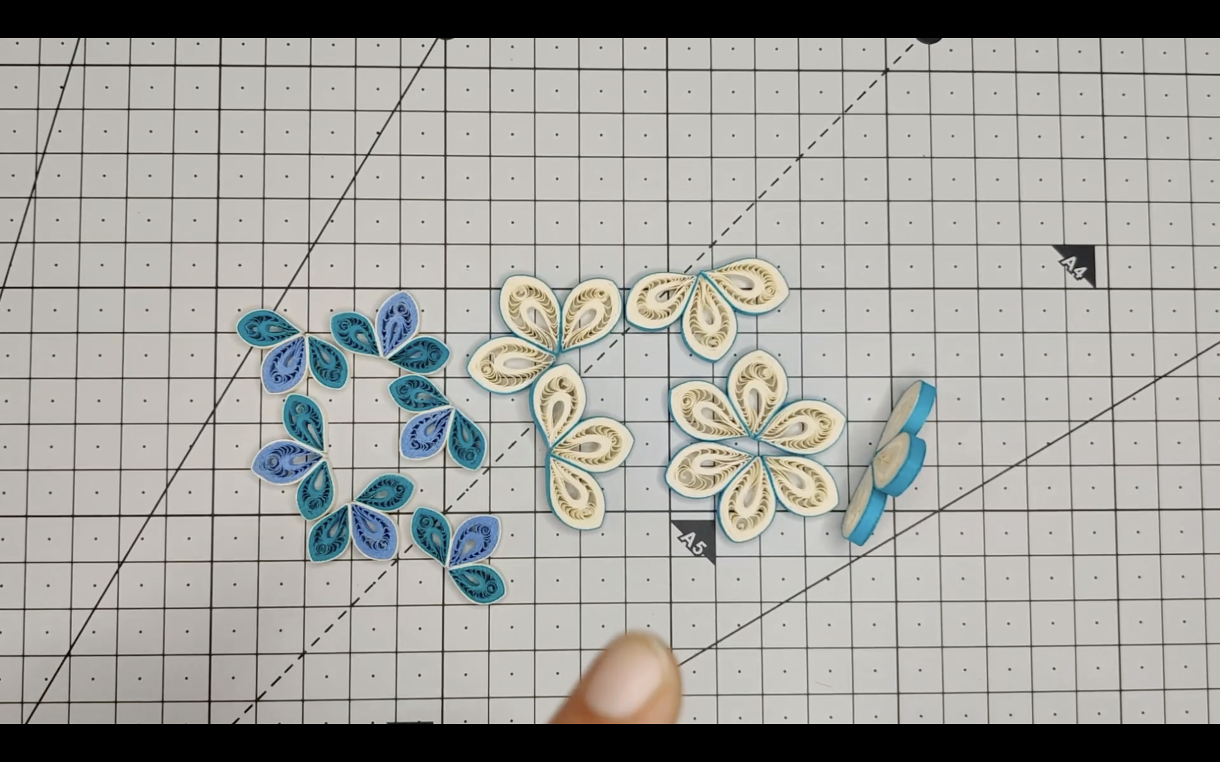 Paper Quilled Ornamental Dangler DIY : 13 Steps (with Pictures) - Instructables