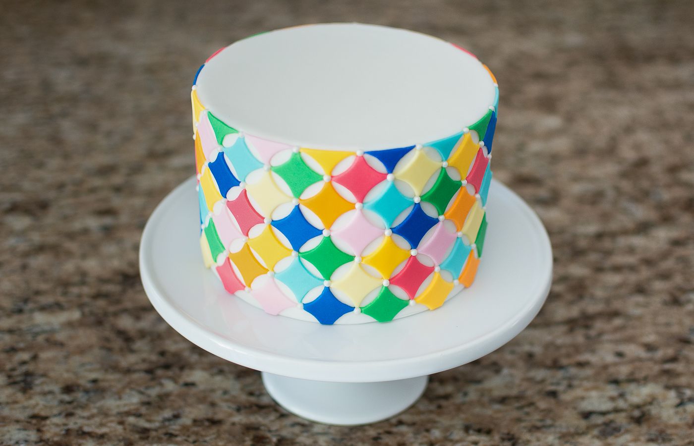 Decorated Party Cake : 7 Steps (with Pictures) - Instructables