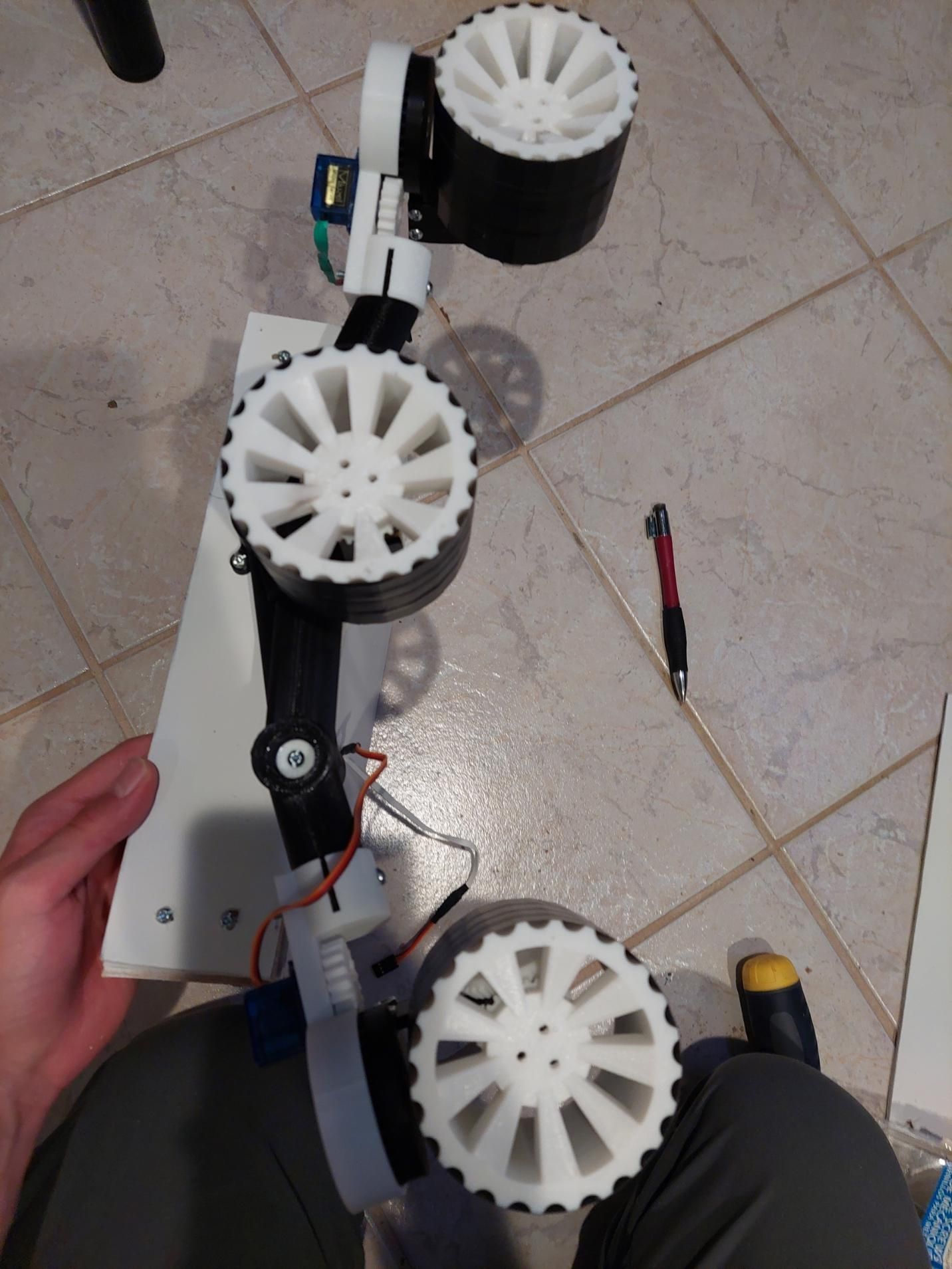 Arduino Based Perserverance Rover Model (Fusion 360) : 16 Steps (with ...