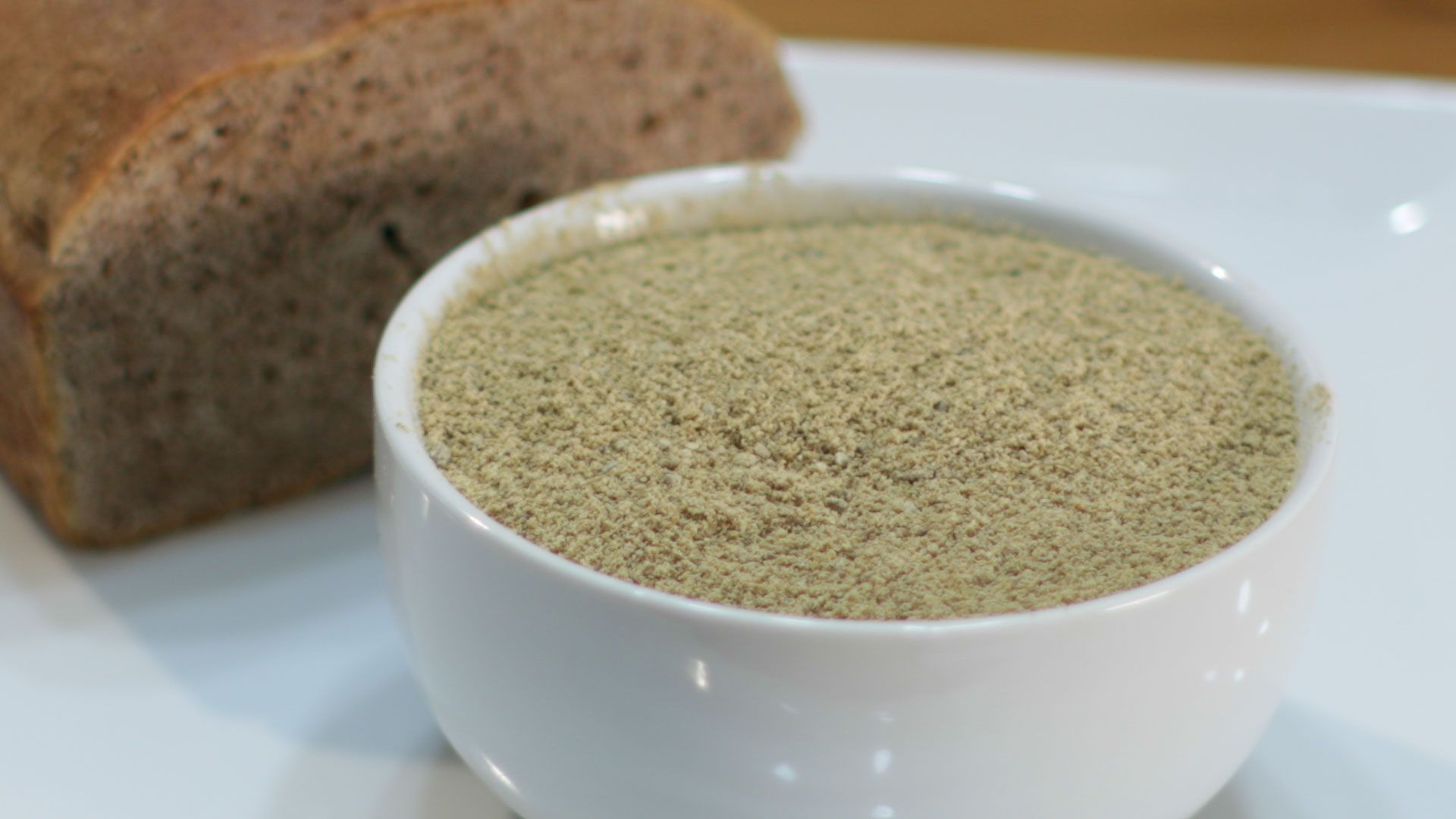 How to Process Acorns and Make Acorn Flour : 8 Steps (with Pictures ...