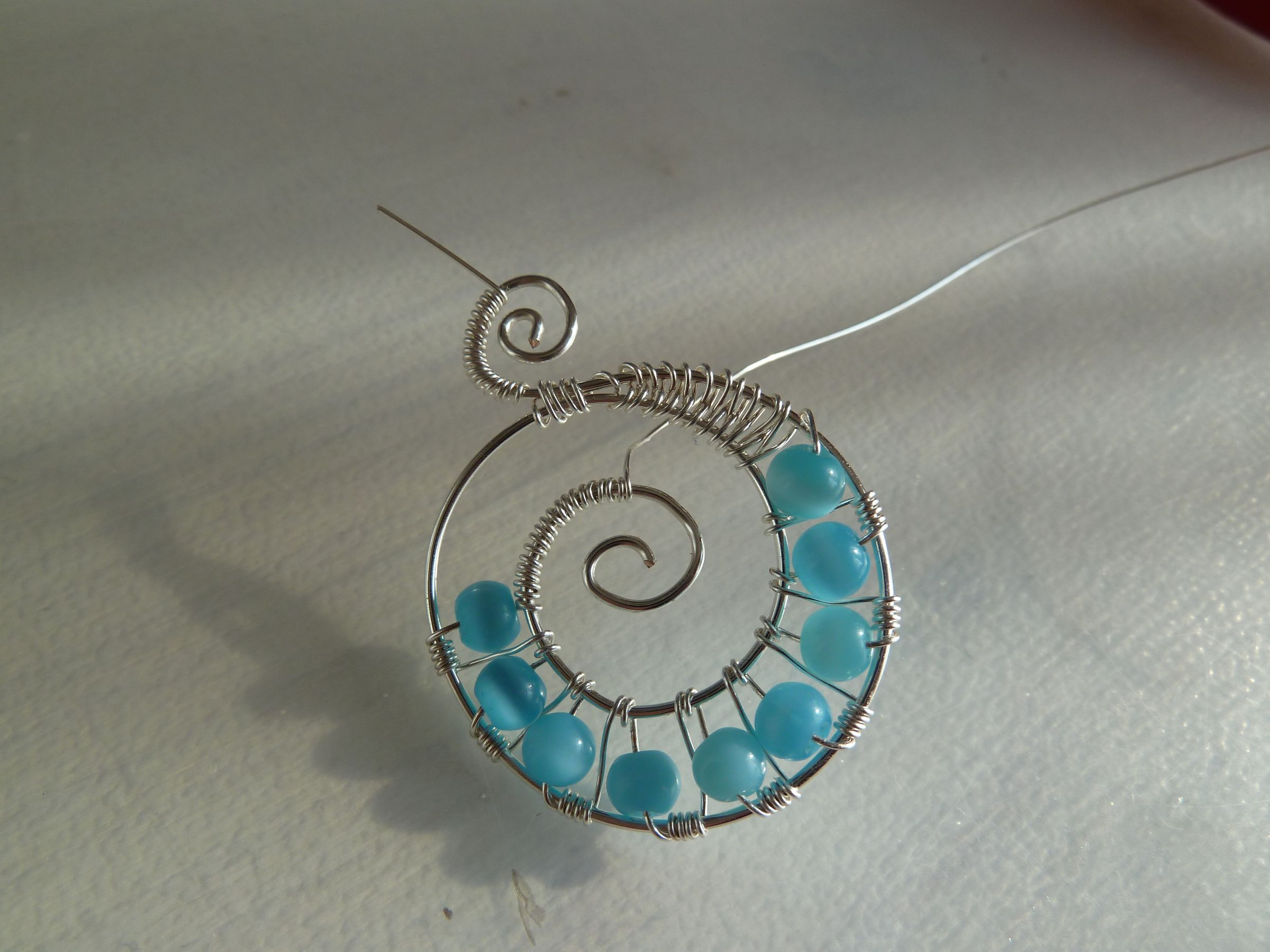 Swirled Wire Beaded Pendant : 18 Steps (with Pictures) - Instructables