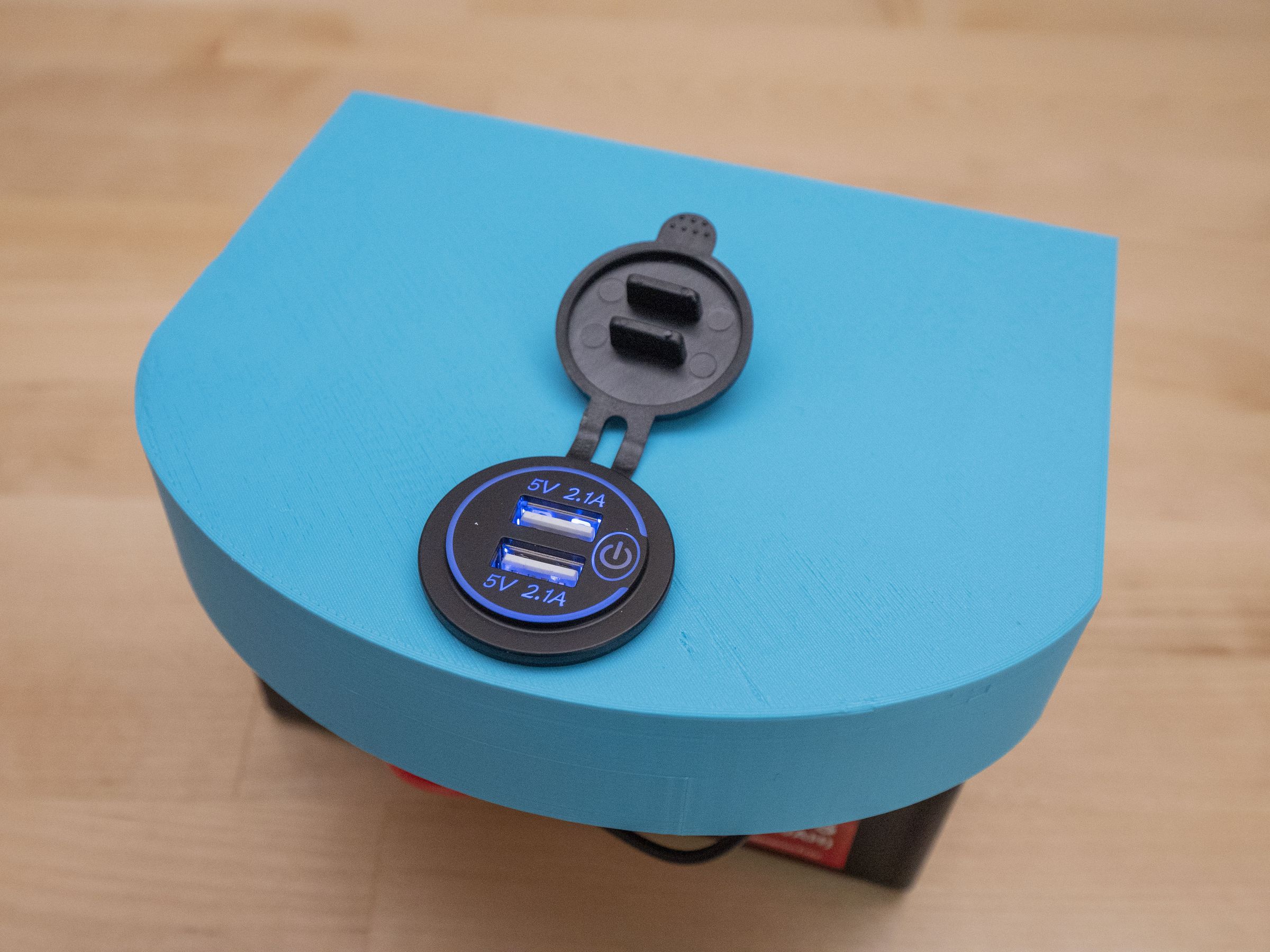 Emergency USB Power Source (3D Printed) : 4 Steps (with Pictures ...