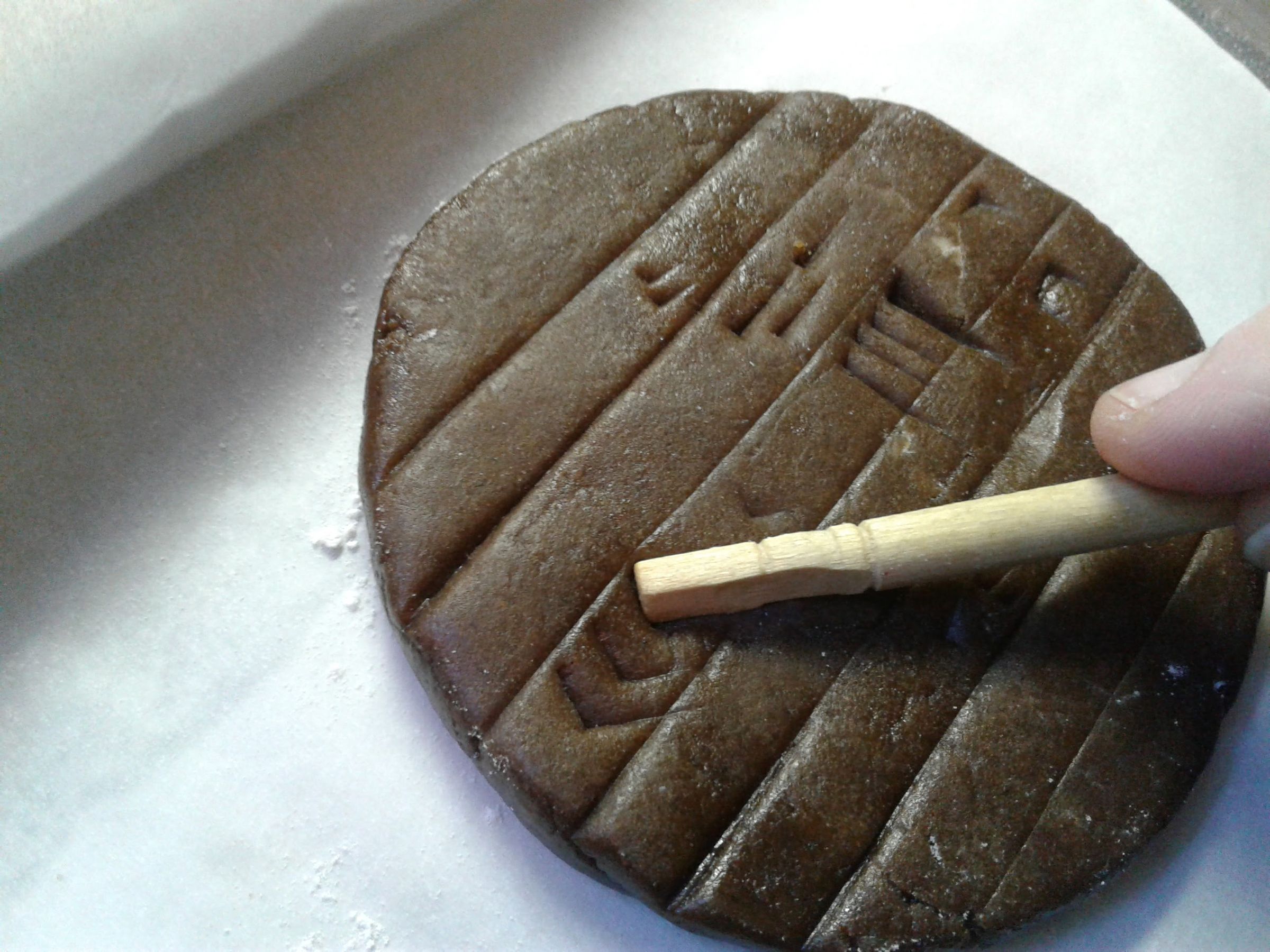 Cuneiform Clay Tablet Cookies : 7 Steps (with Pictures) - Instructables