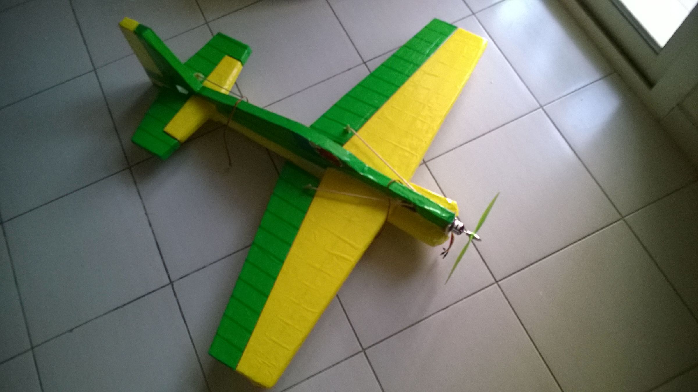 How to Make an RC Plane Using Packing Material (Thermocol) : 9 Steps ...