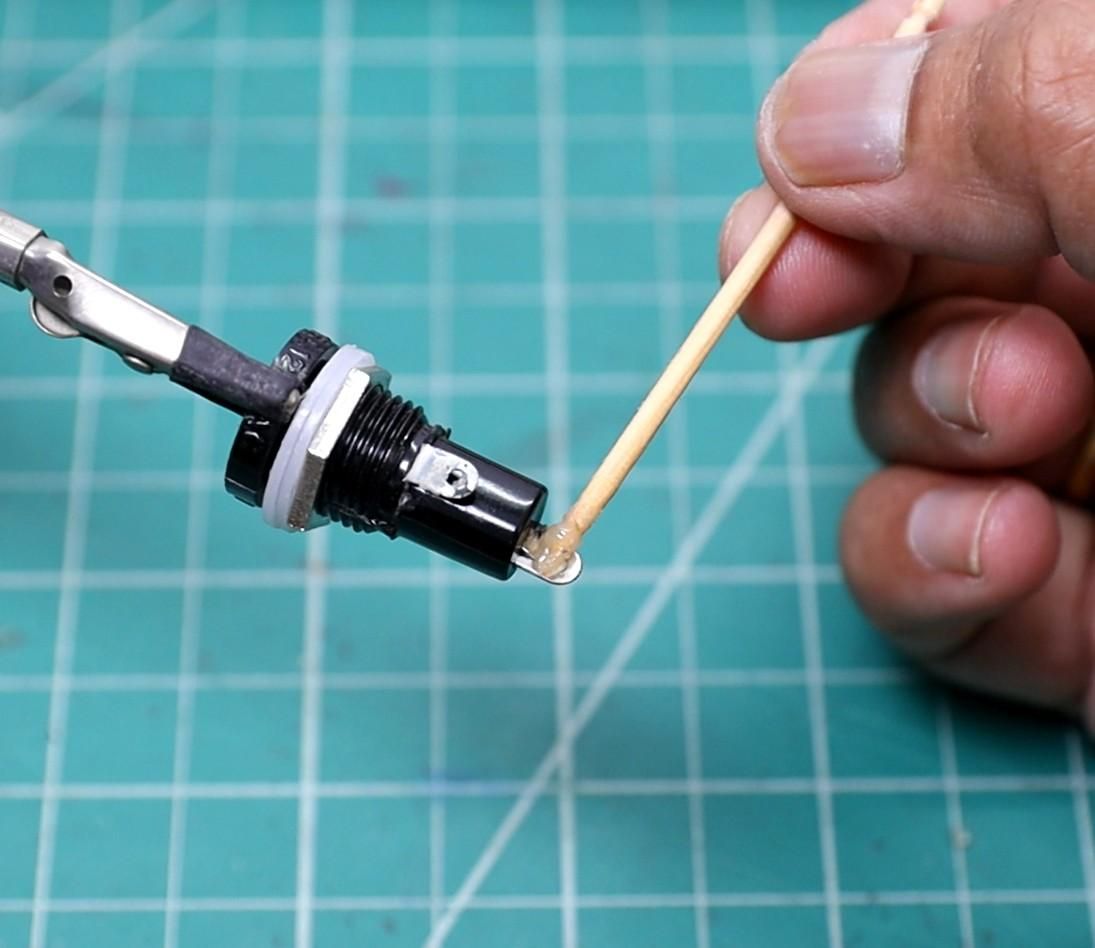 DIY Mini UPS for WiFi Router V5.0 : 18 Steps (with Pictures ...