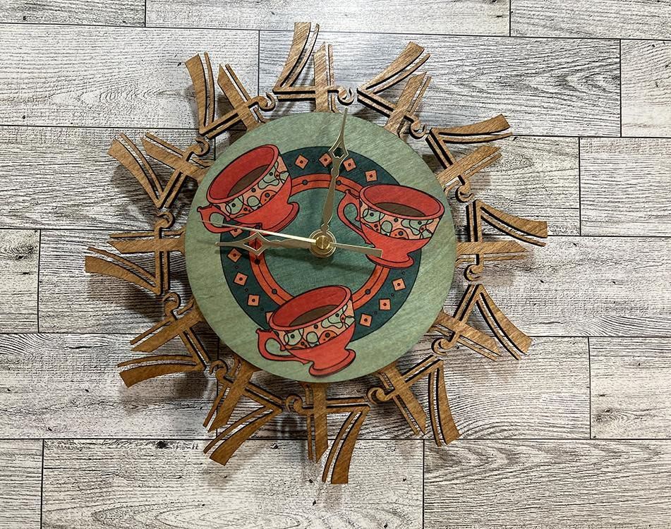 It's 4 O'clock Somewhere Clock : 7 Steps (with Pictures) - Instructables