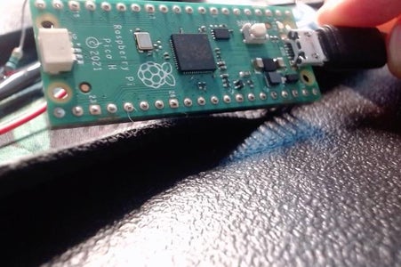 Running Any Code on Raspberry Pi Pico. No Computer Connection and Soldering!. : 5 Steps ...