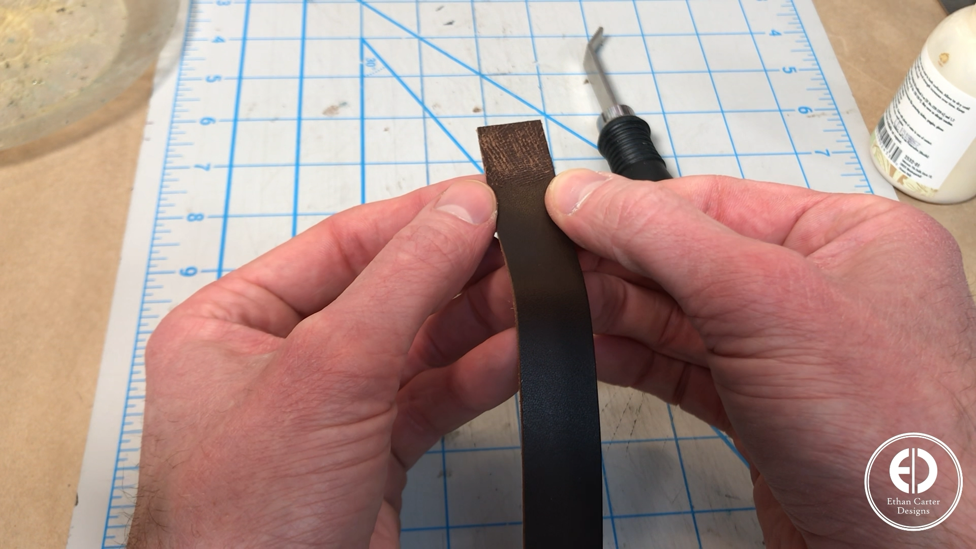 How to Make a Leather Pull Tab Minimalist Wallet (Free Template!) : 5 ...