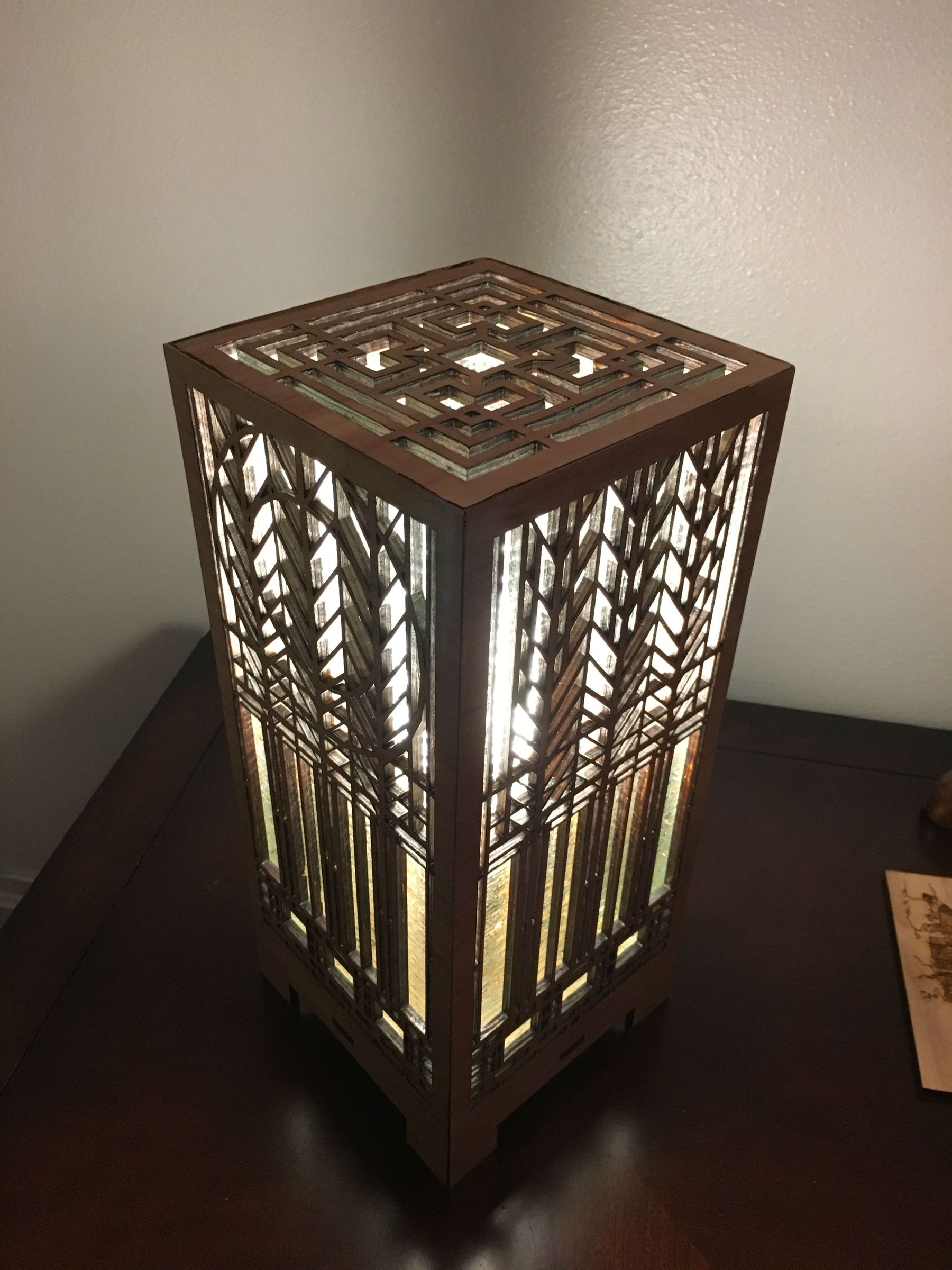 Box Lamp : 7 Steps (with Pictures) - Instructables