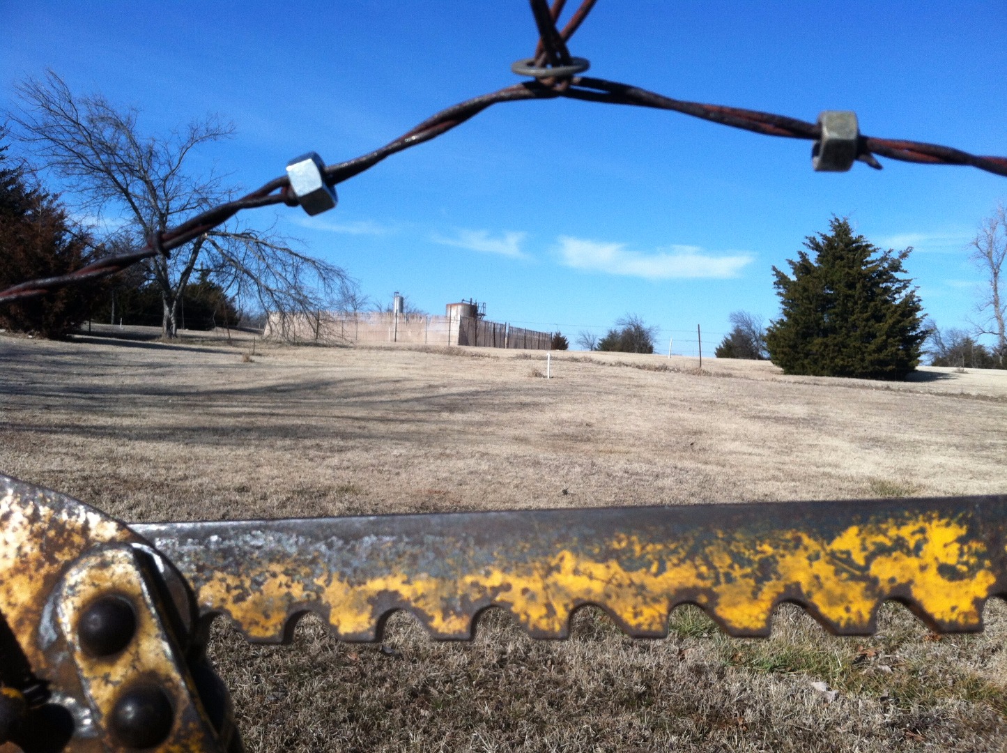 SPLICING BARBED WIRE SAFELY : 5 Steps - Instructables