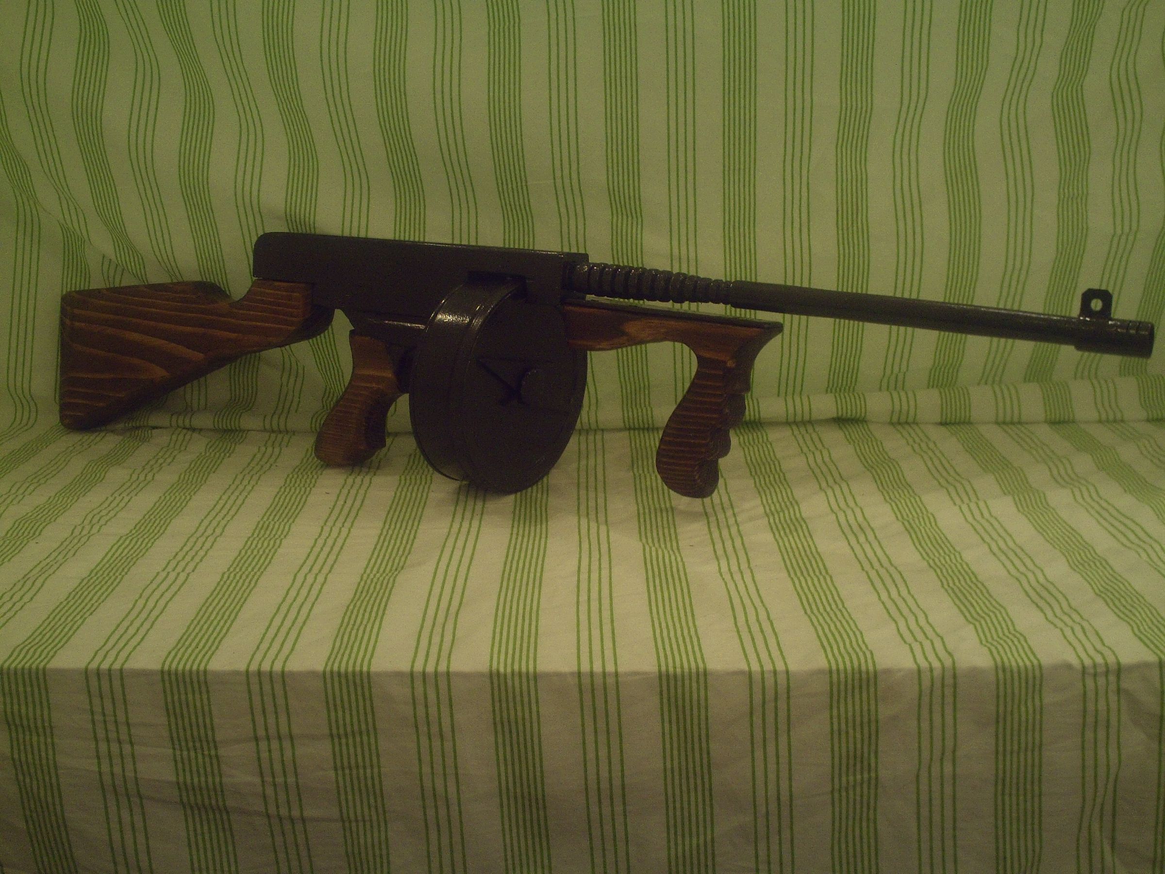 Tommy Gun in a Violin Case - Instructables