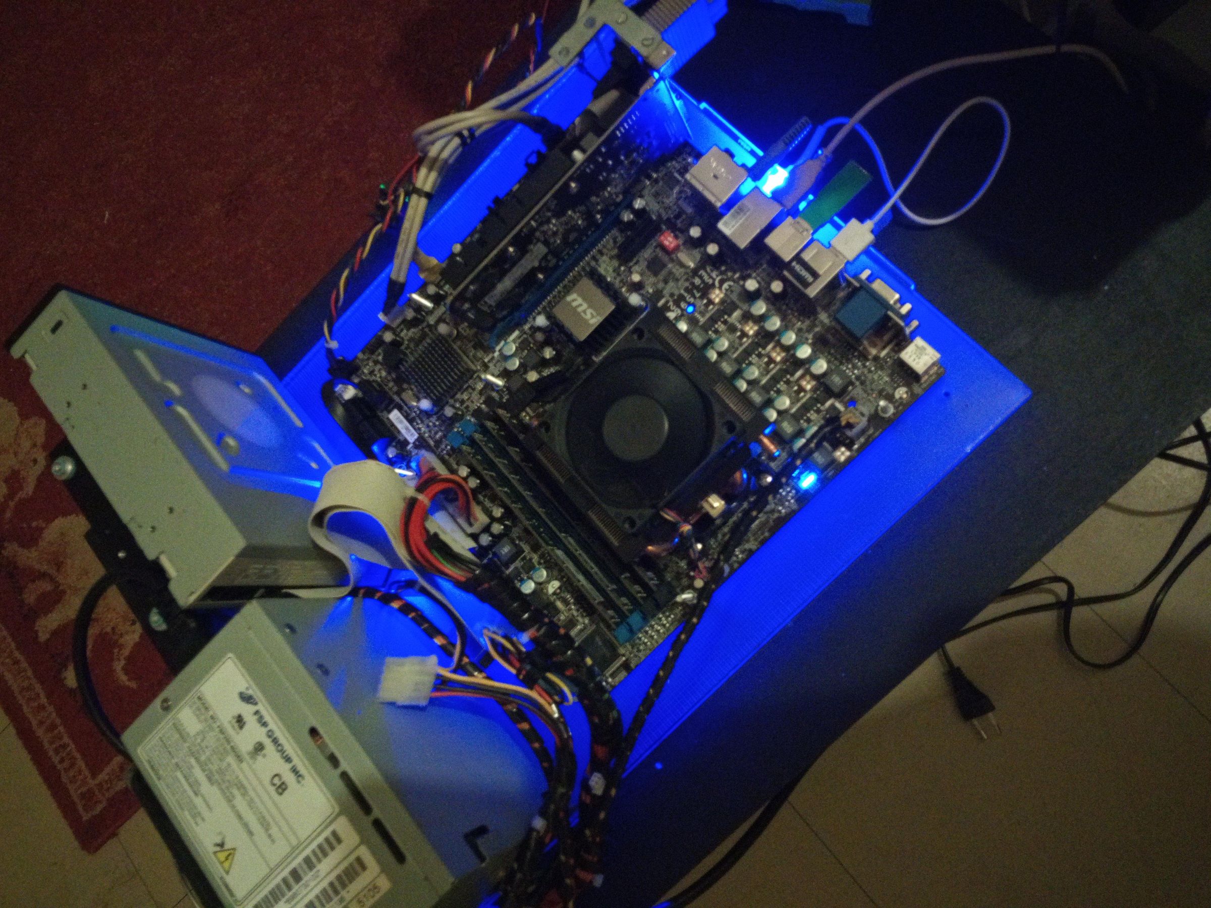 PC Table Bench - Instructables