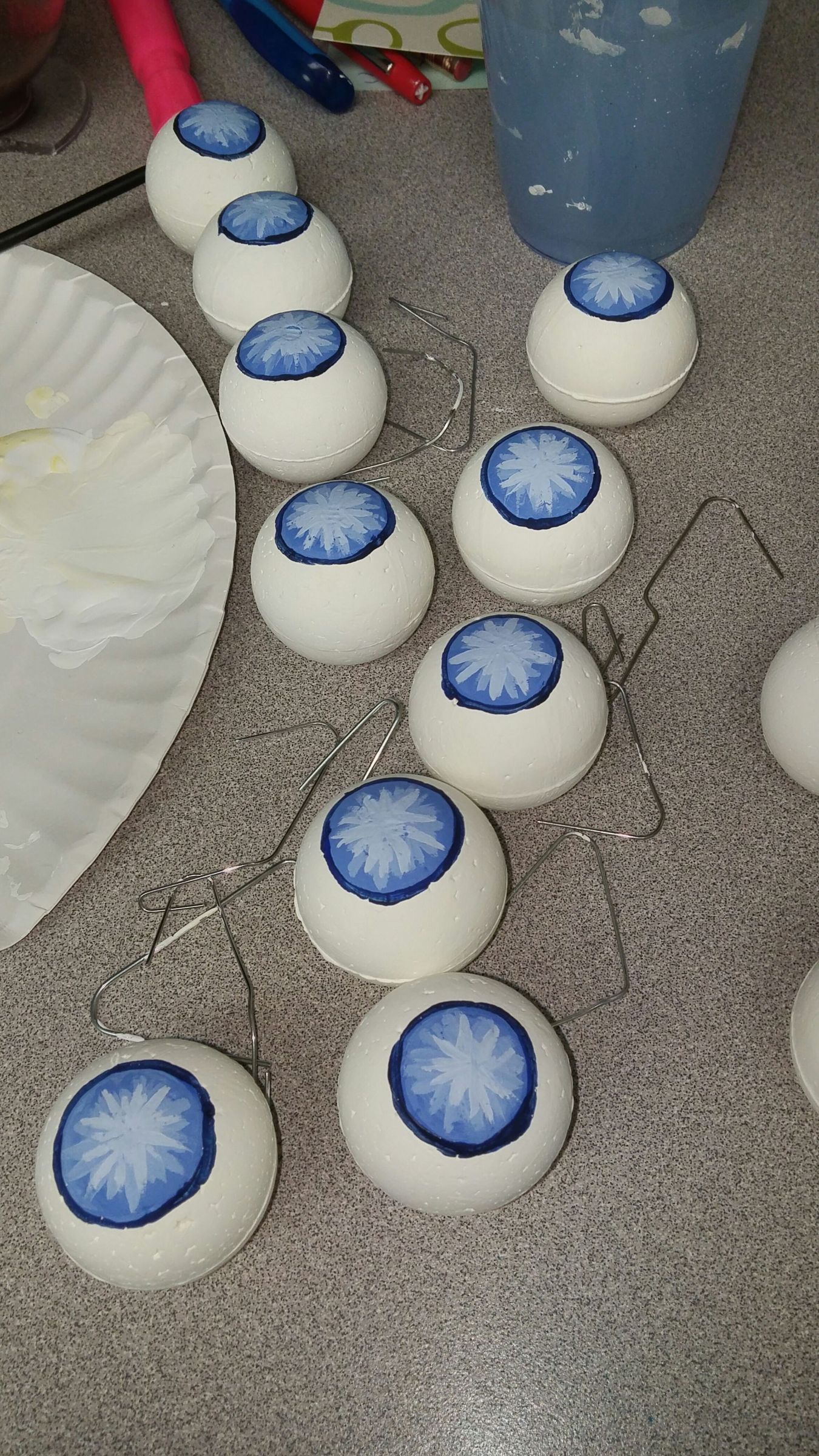 Realistic Eyeballs Out of Foam Balls : 11 Steps (with Pictures ...