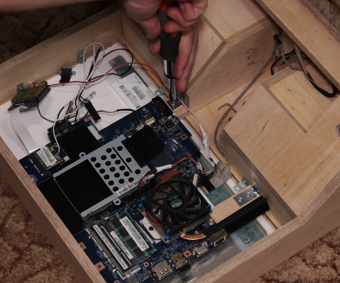Vintage Look Media PC From an Old Laptop : 30 Steps (with Pictures ...