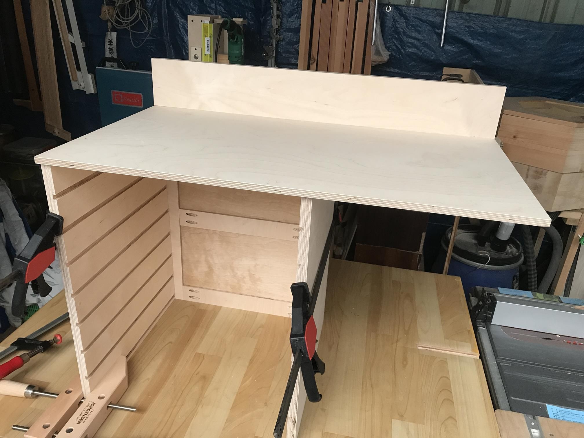 DIY Tool Cart / Kitchen Island : 7 Steps (with Pictures) - Instructables