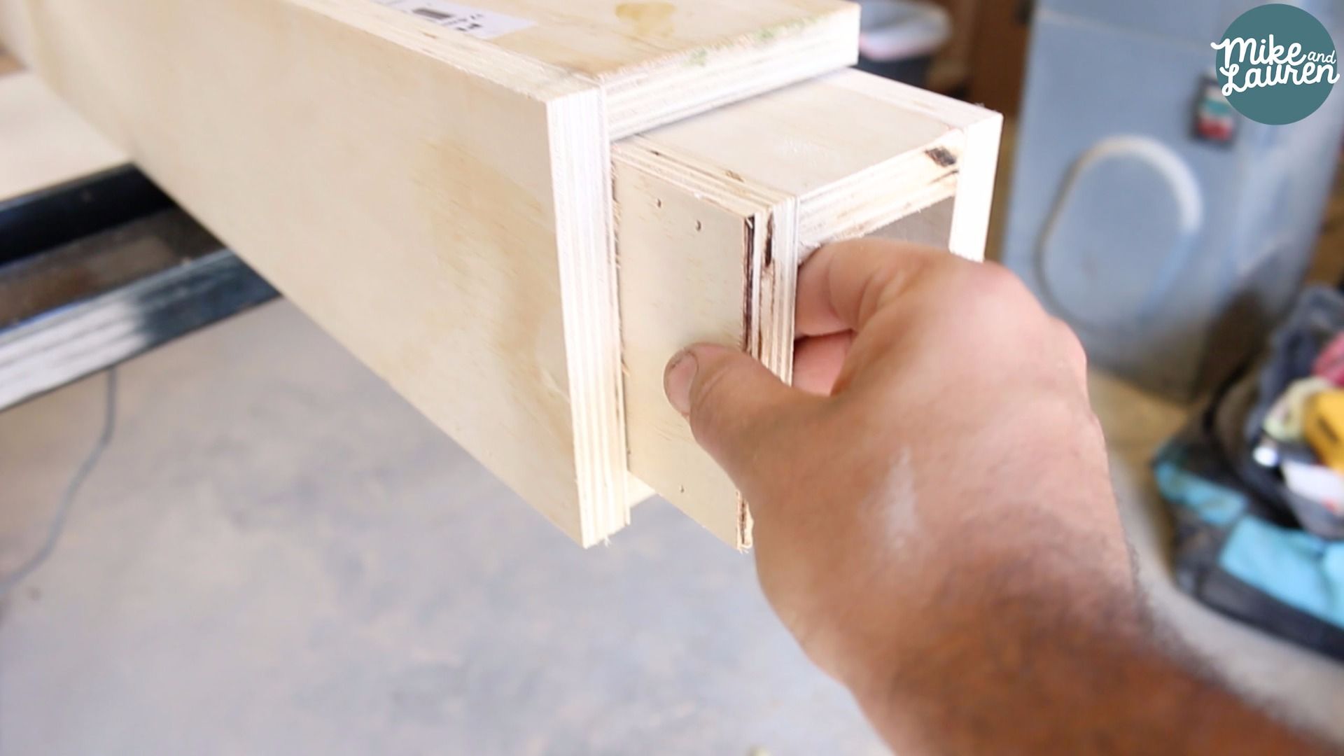 Drill Powered Adjustable Height Work Bench! : 7 Steps (with Pictures ...