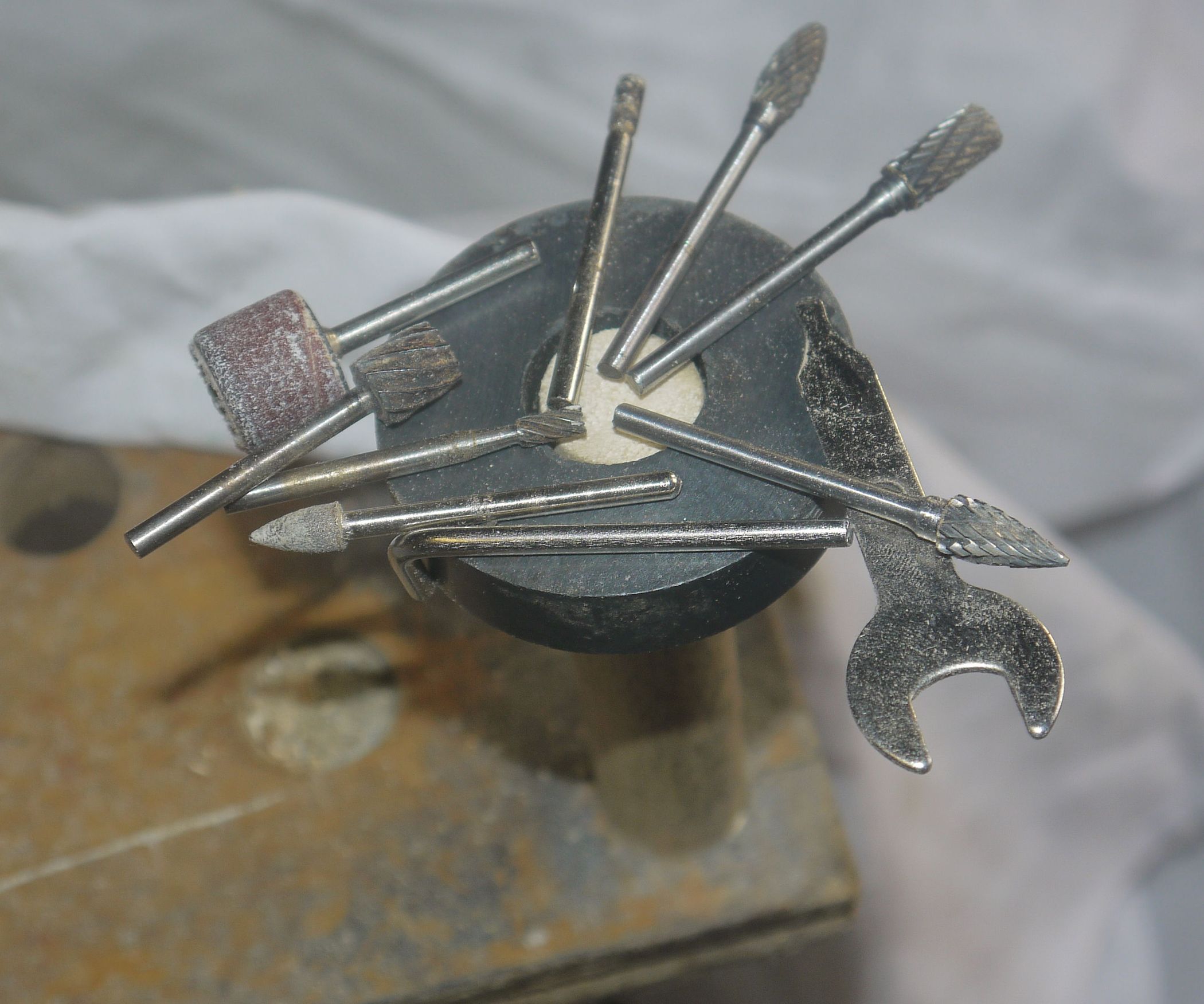 Magnetic Burr Holder (with Pictures) - Instructables