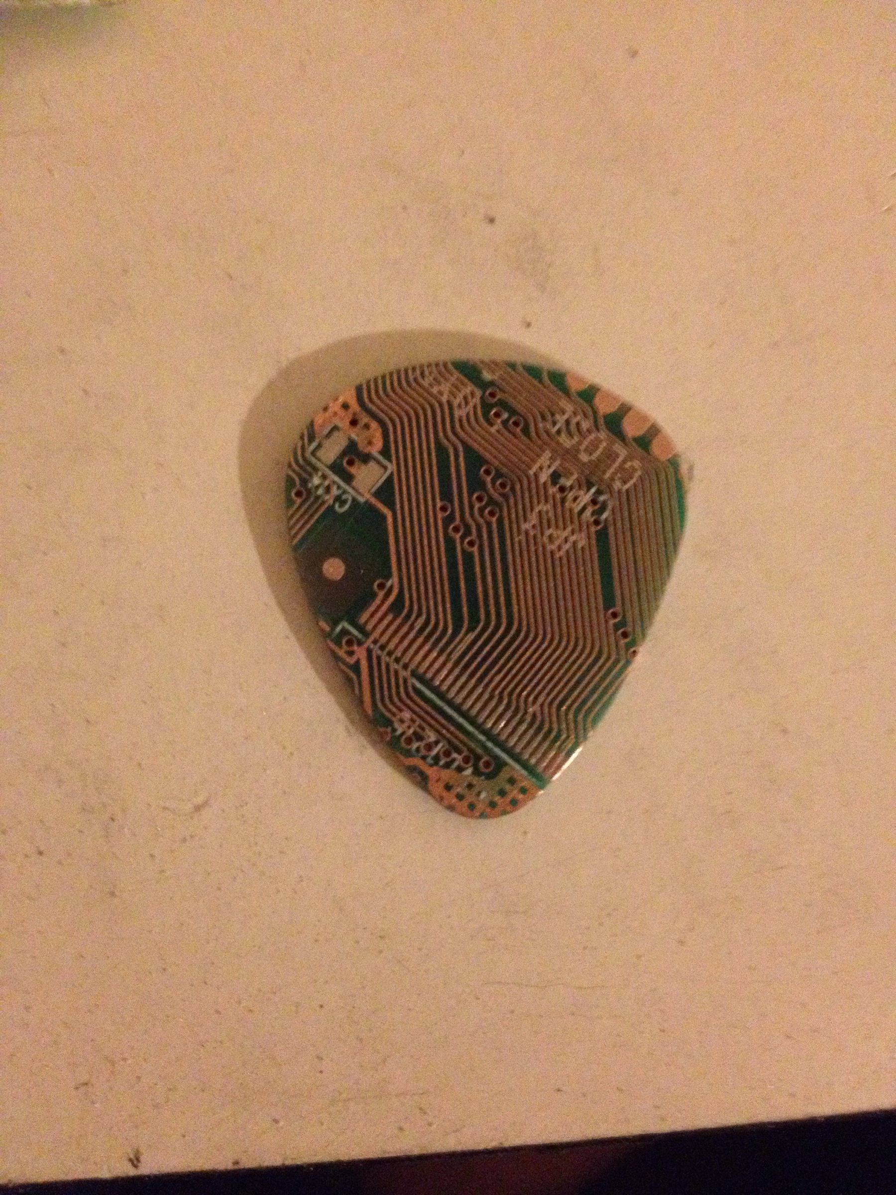 Guitar Picks From Circuit Board : 5 Steps - Instructables