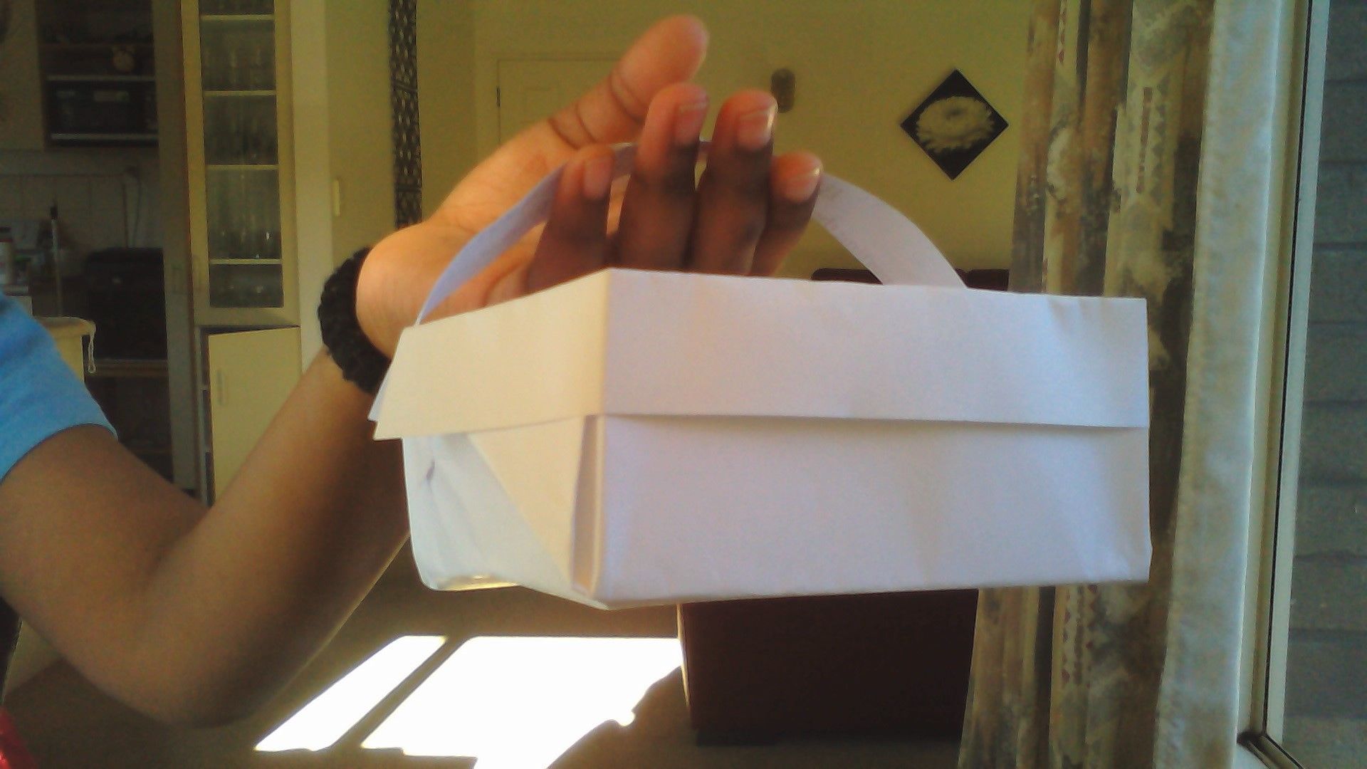 How to Make a Paper Basket : 8 Steps - Instructables