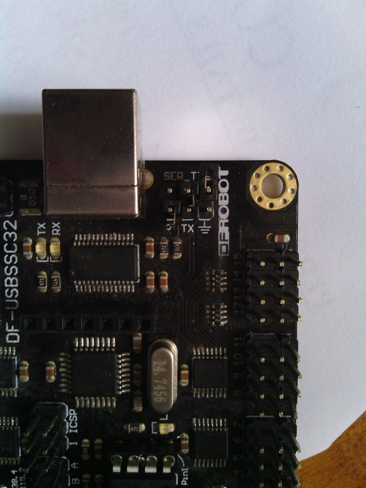 Controlling Servos Using the SSC-32 Servo Controller and Arduino Uno ...