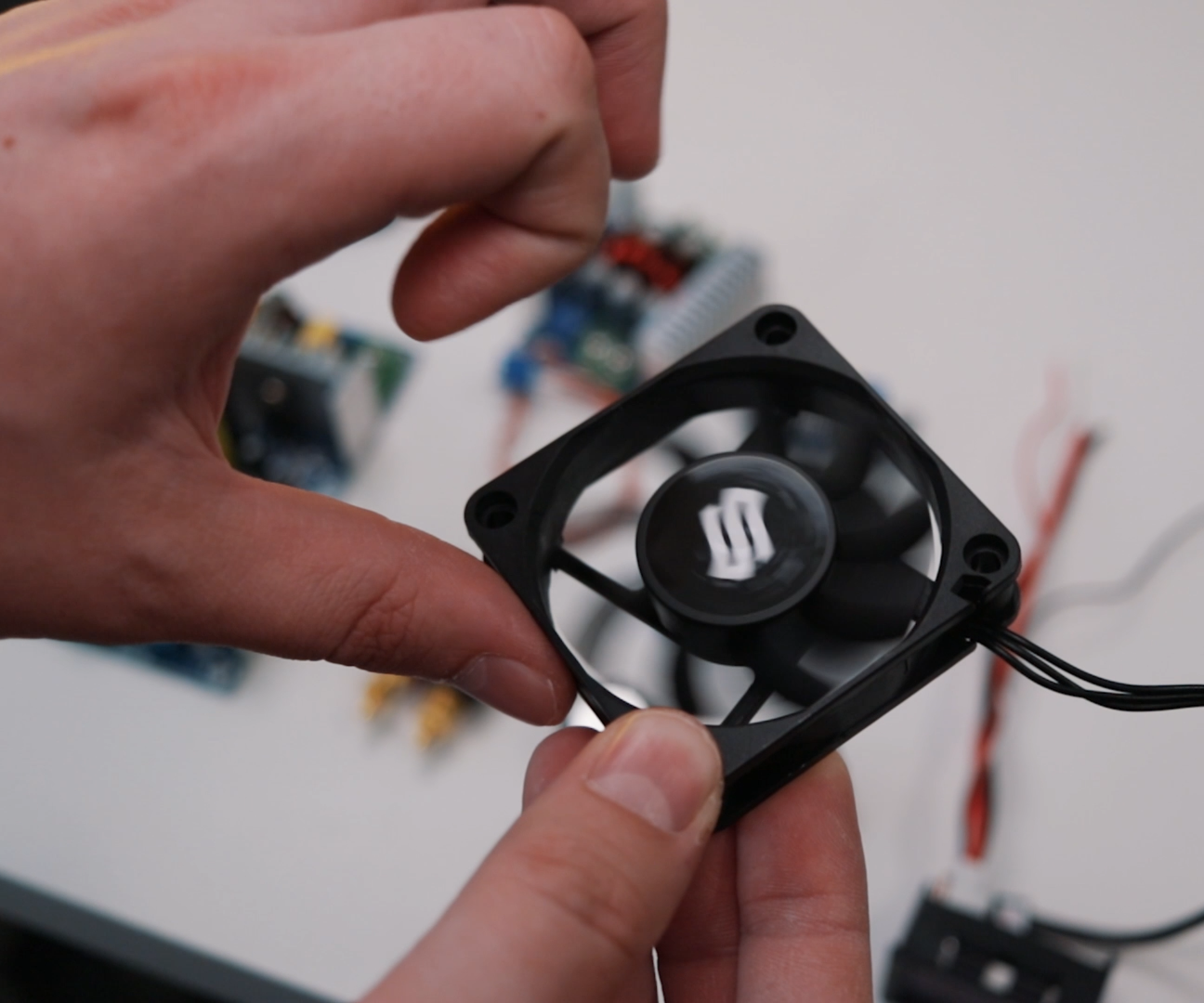 DIY Lab Bench Power Supply [Build + Tests] : 16 Steps (with Pictures ...