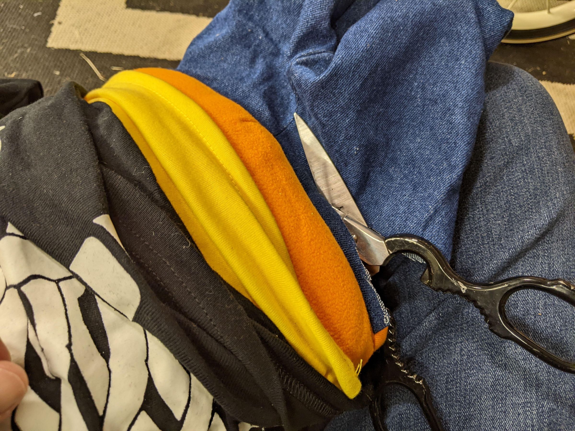 Remote Controlled Tricycle-Riding Puppet : 9 Steps (with Pictures ...