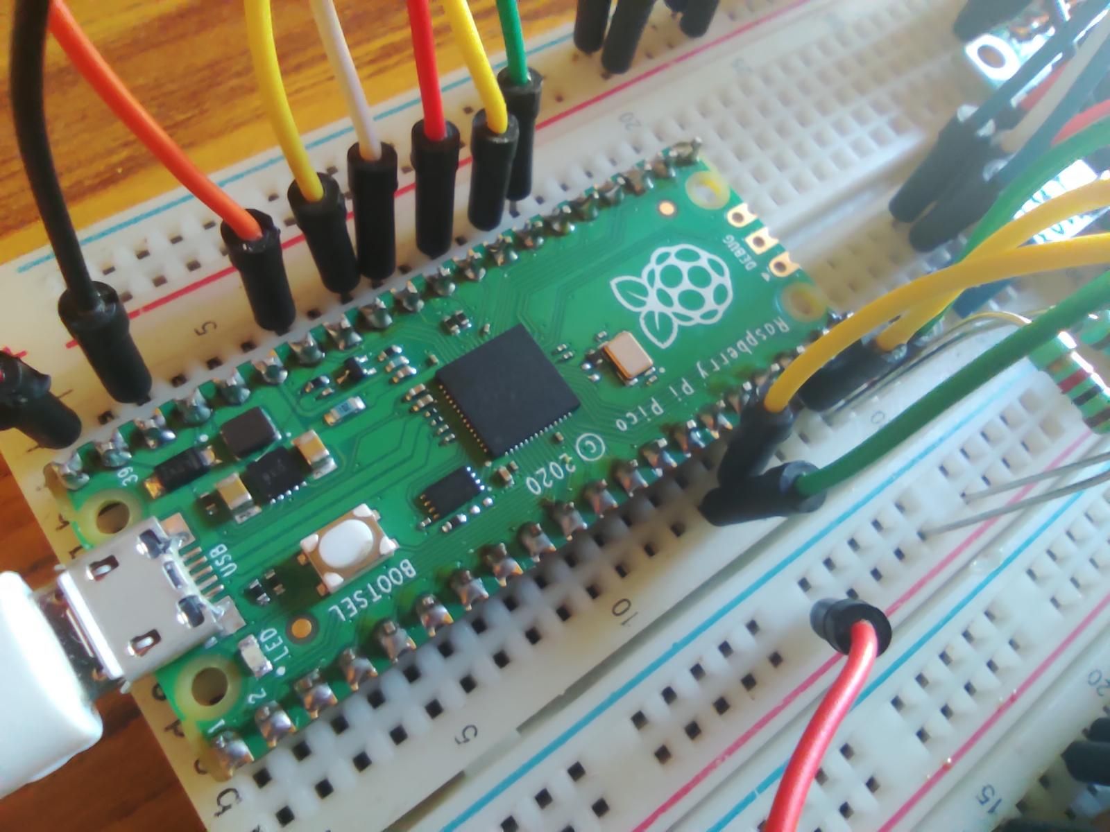 Raspberry Pi Pico and TEA5767 FM Radio : 8 Steps (with Pictures ...