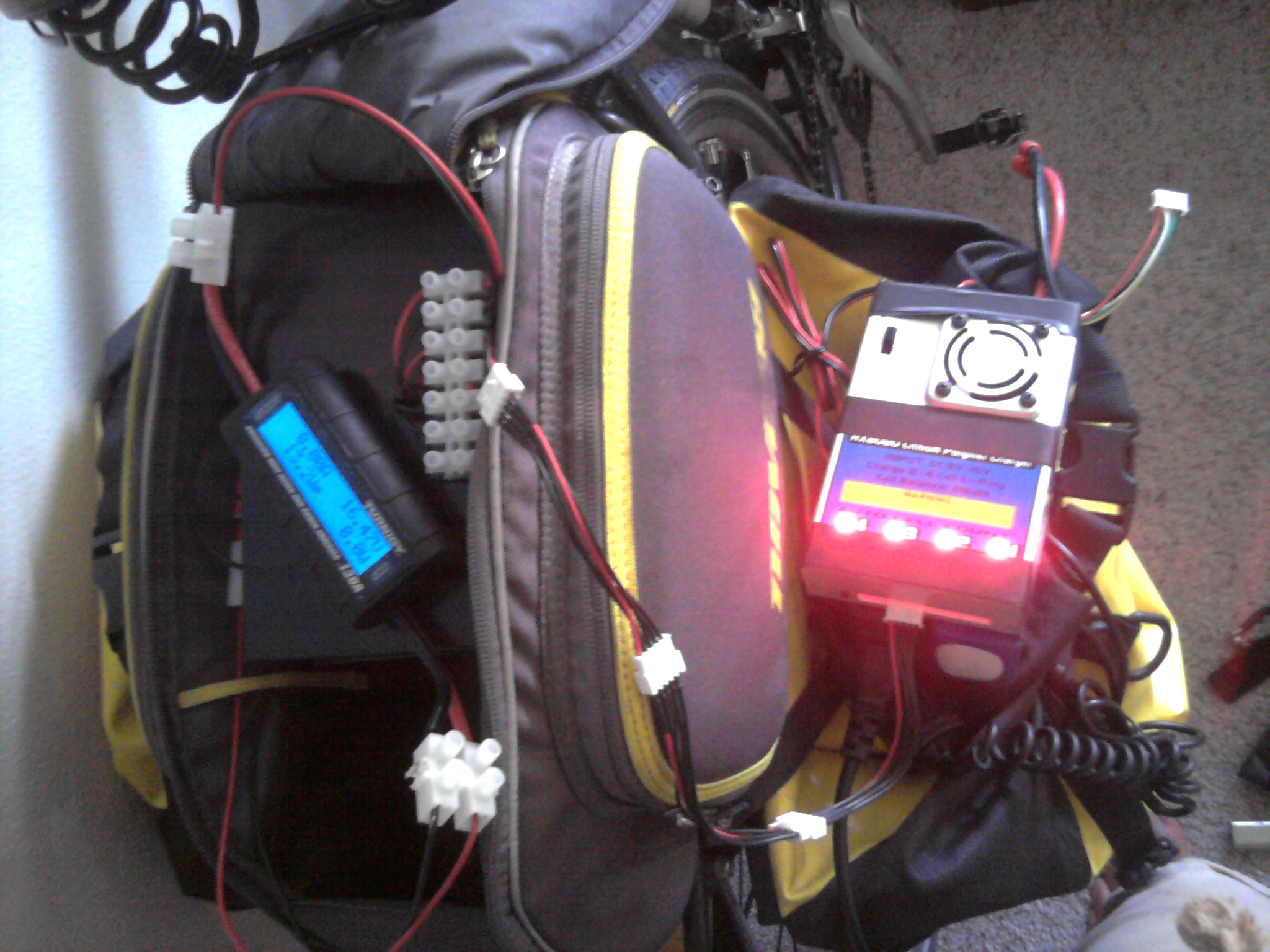 Make an Inexpensive Lithium-Ion Battery Pack : 10 Steps (with Pictures ...