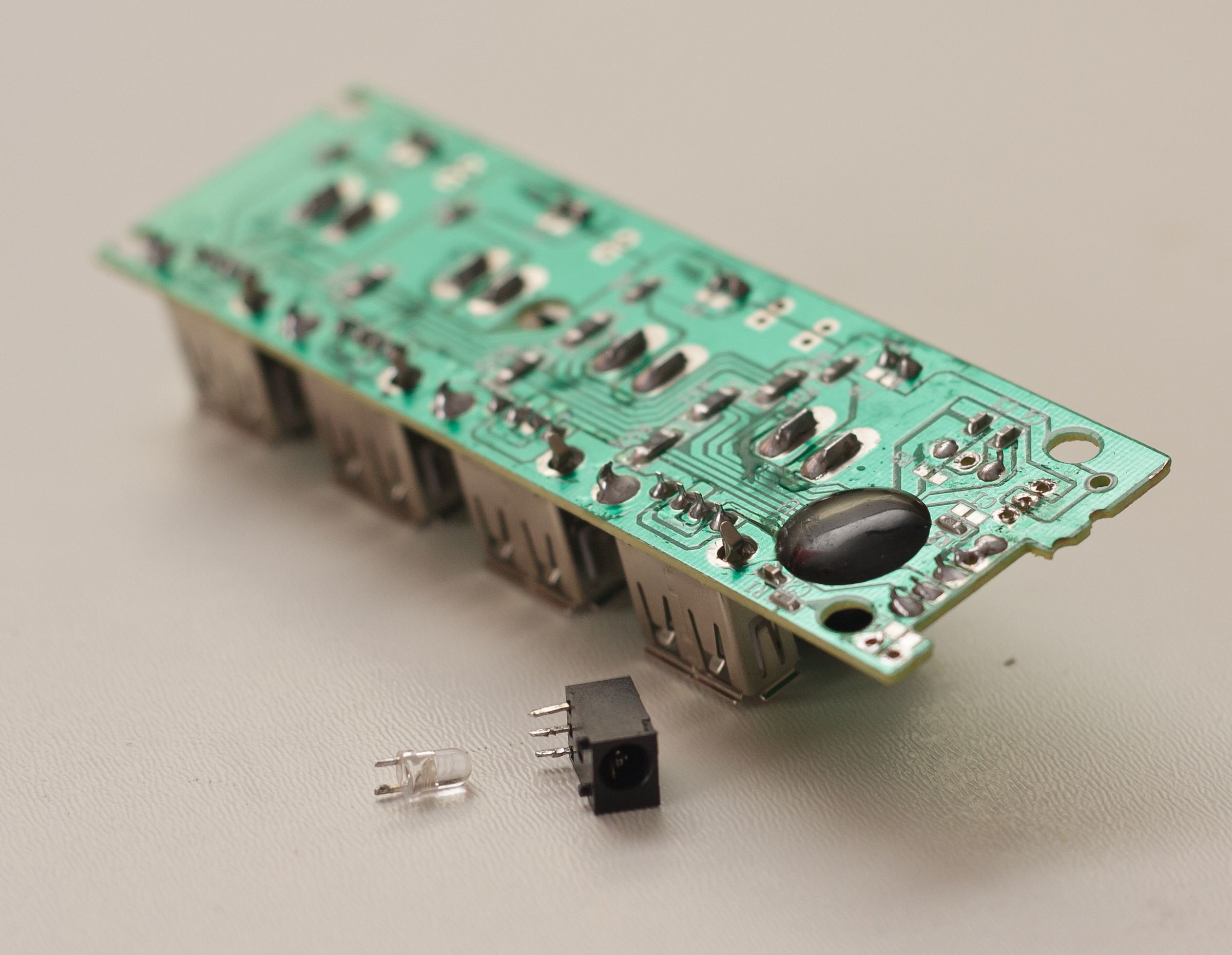 Easy Solar Charger and PSU [UPDATED] : 14 Steps (with Pictures ...