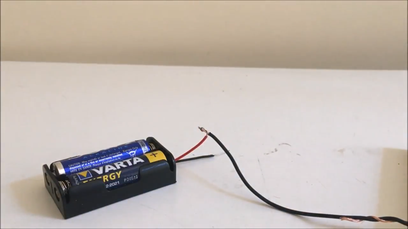 How to Make a Simple Door Alarm : 4 Steps - Instructables