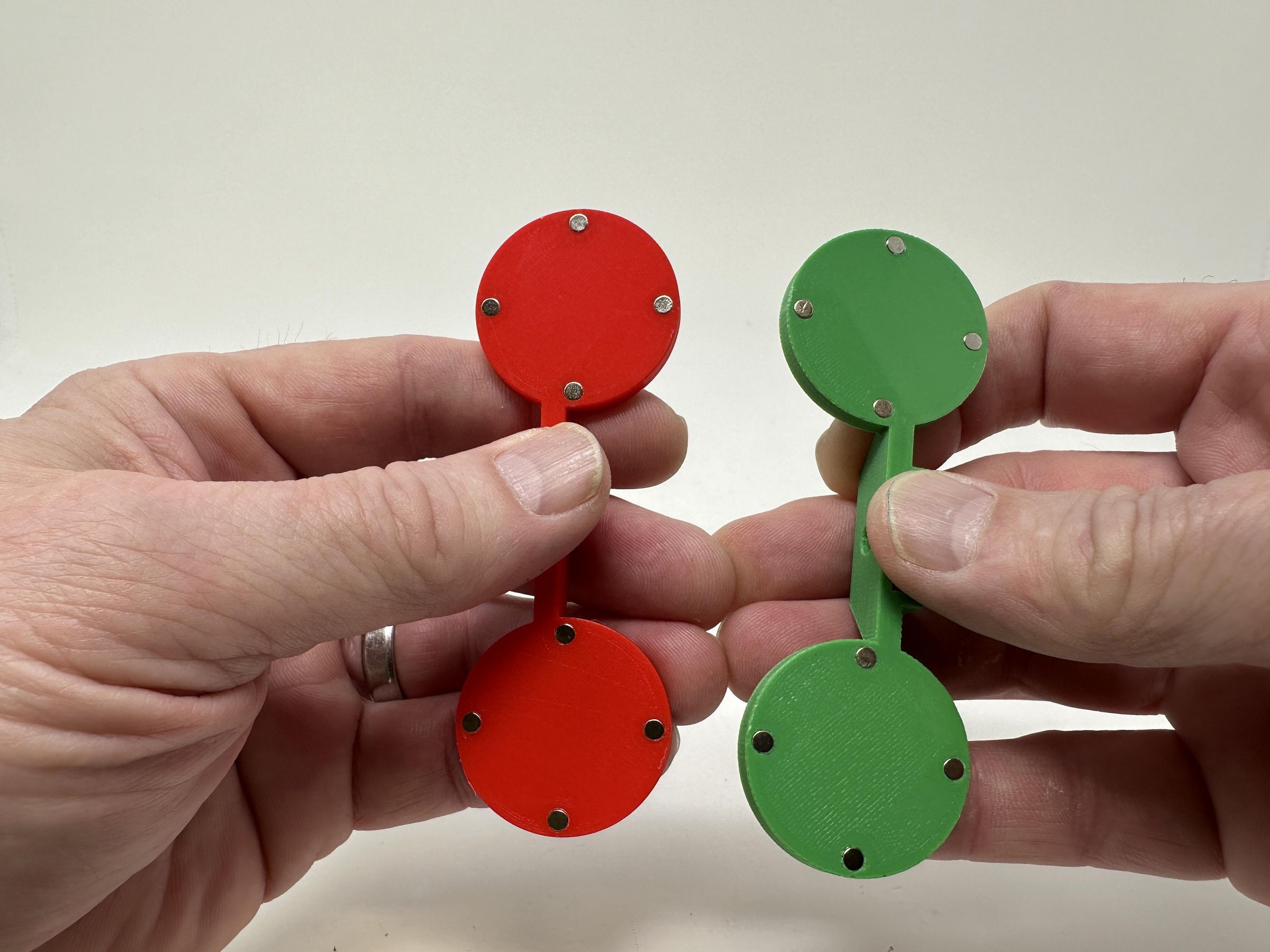 Self Reversing Screw Mechanism, Slinky! : 4 Steps (with Pictures) - Instructables