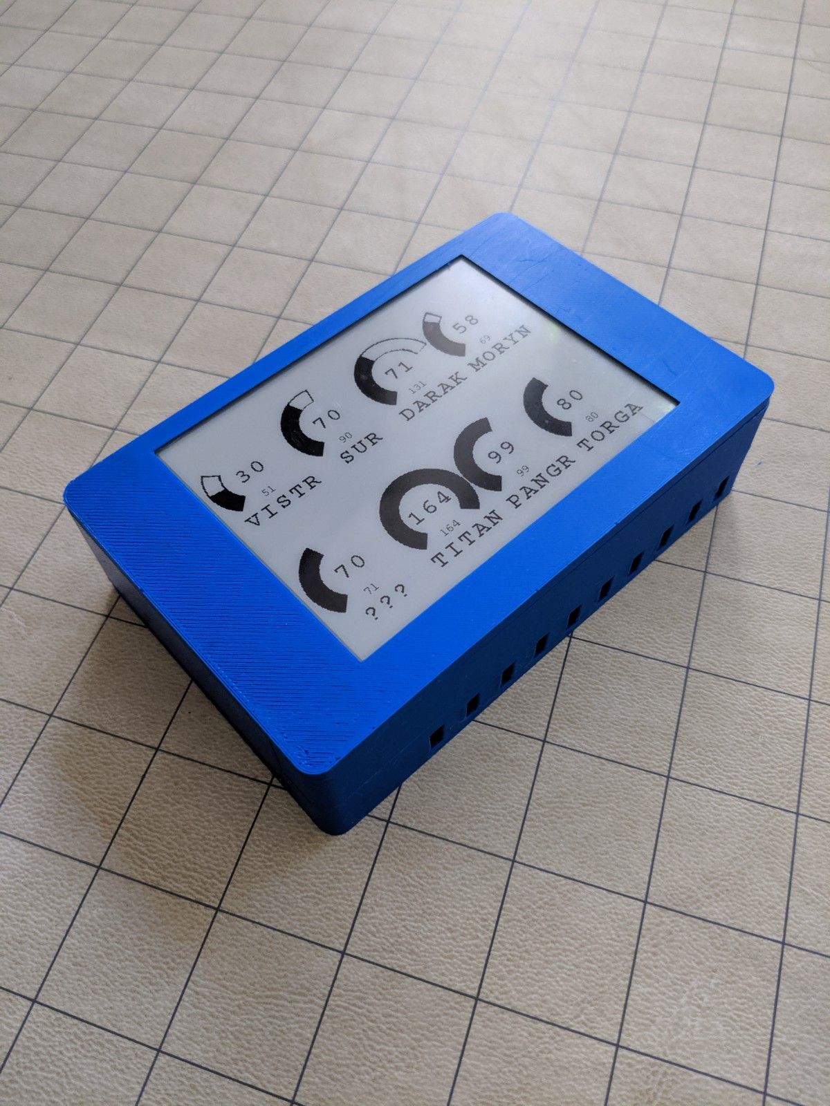 Dungeons and Dragons Hit Point Tracker With E-Ink Display : 3 Steps ...
