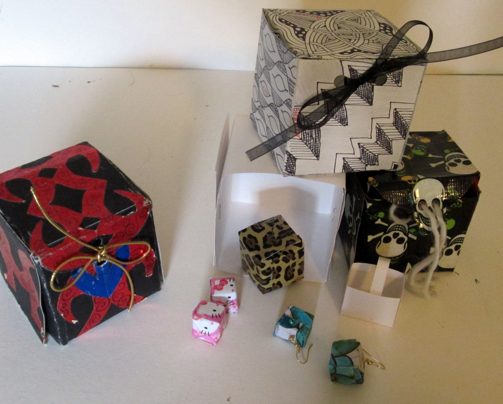 Easy Boxes and Cubes : 5 Steps - Instructables