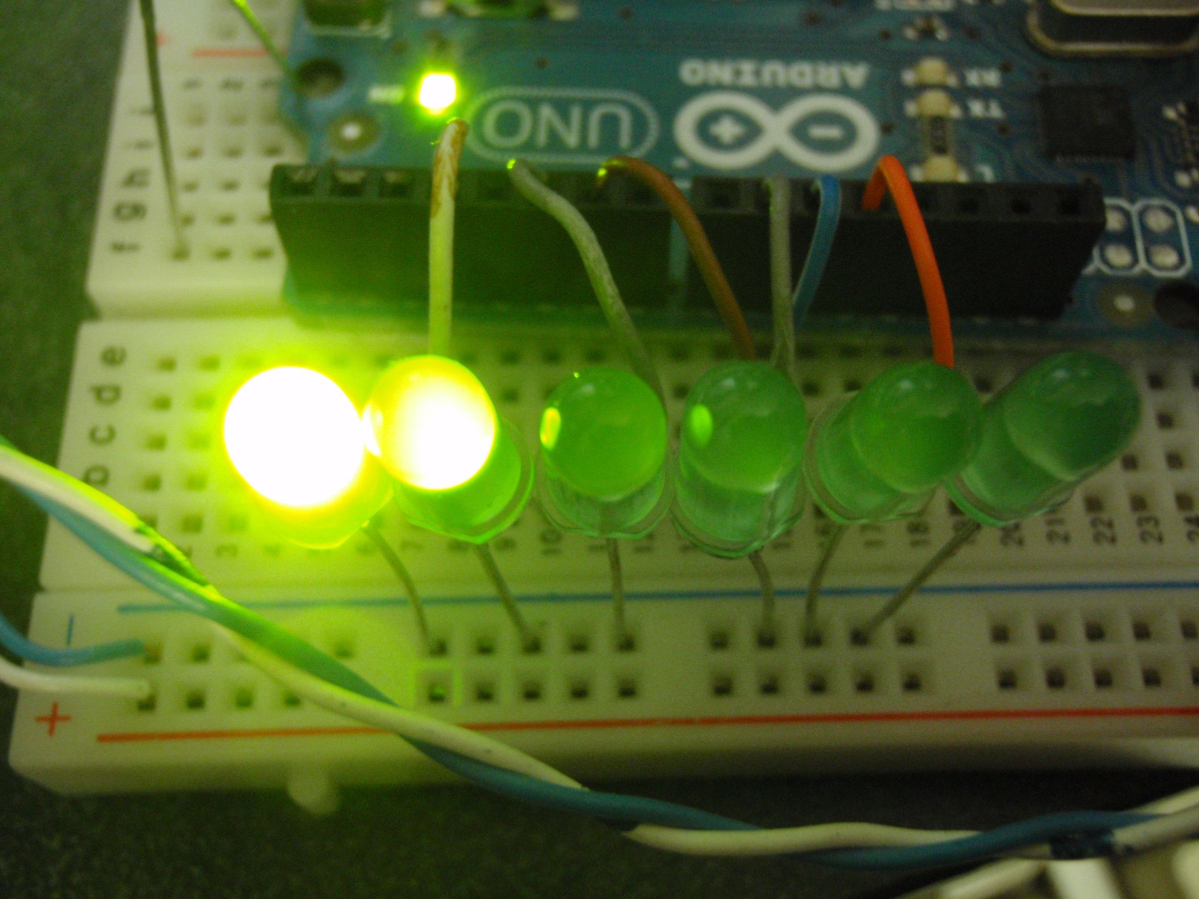 Random Arduino LED Fader. : 7 Steps - Instructables