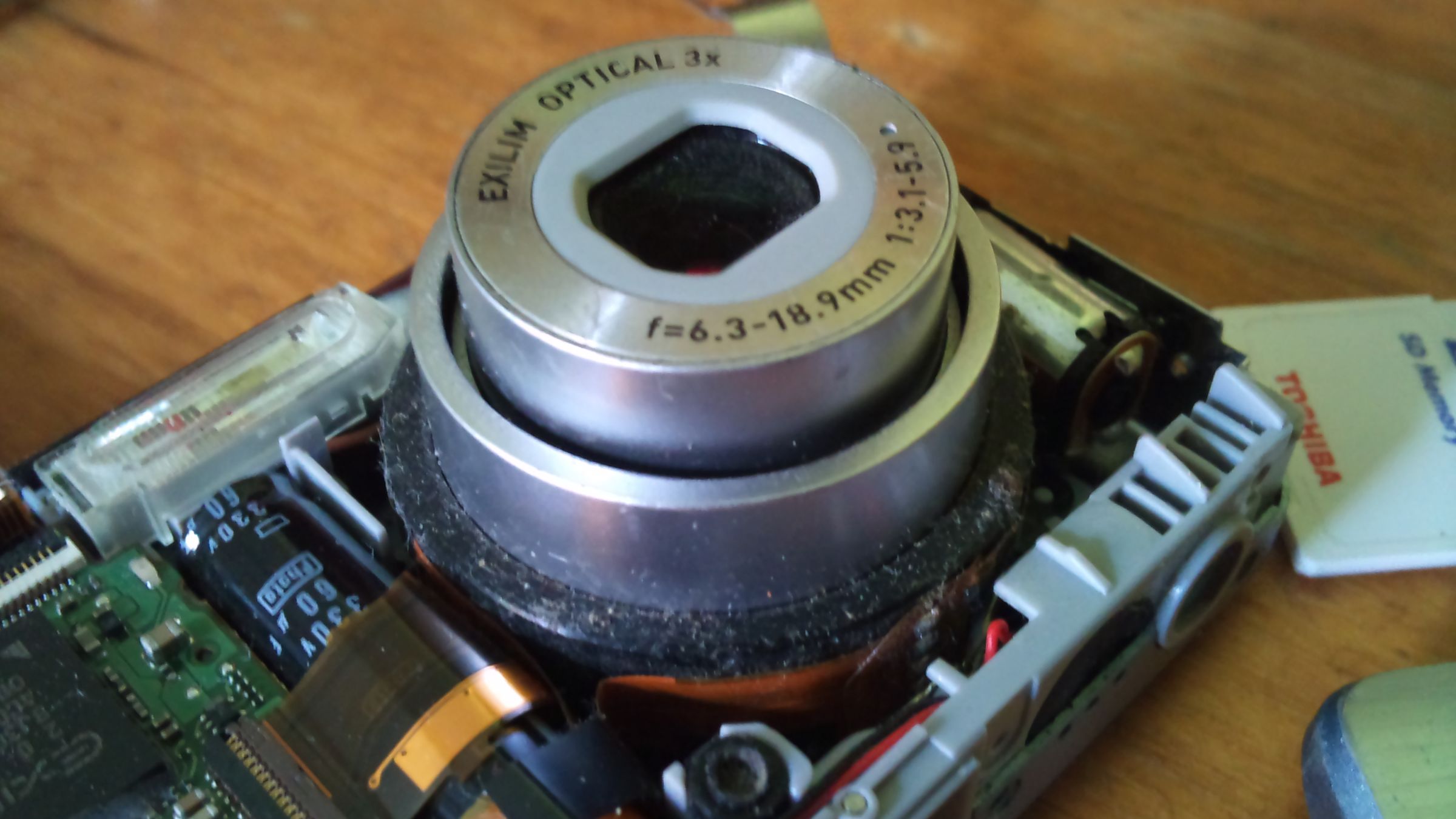 Fixing Dropped Compact Cameras : 8 Steps - Instructables