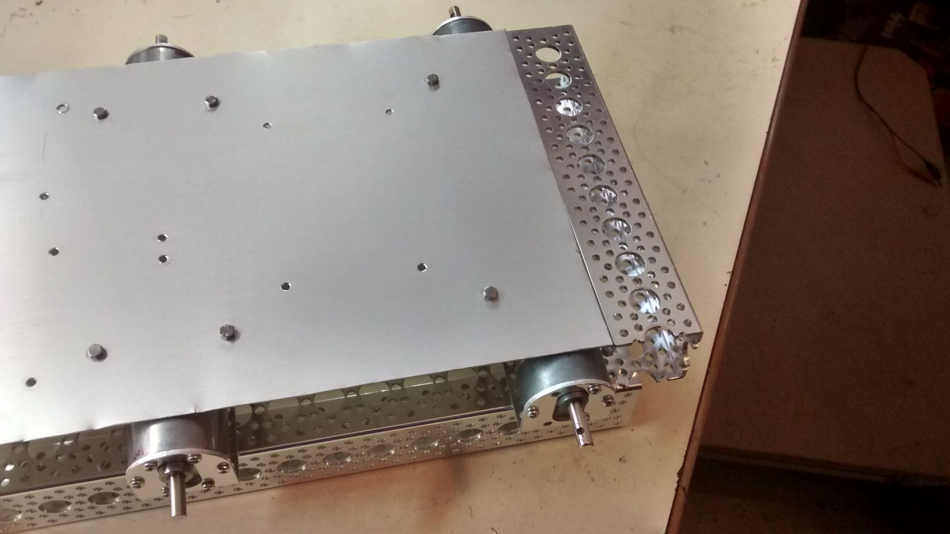 6WD Robot With Aluminum Chassis : 7 Steps (with Pictures) - Instructables