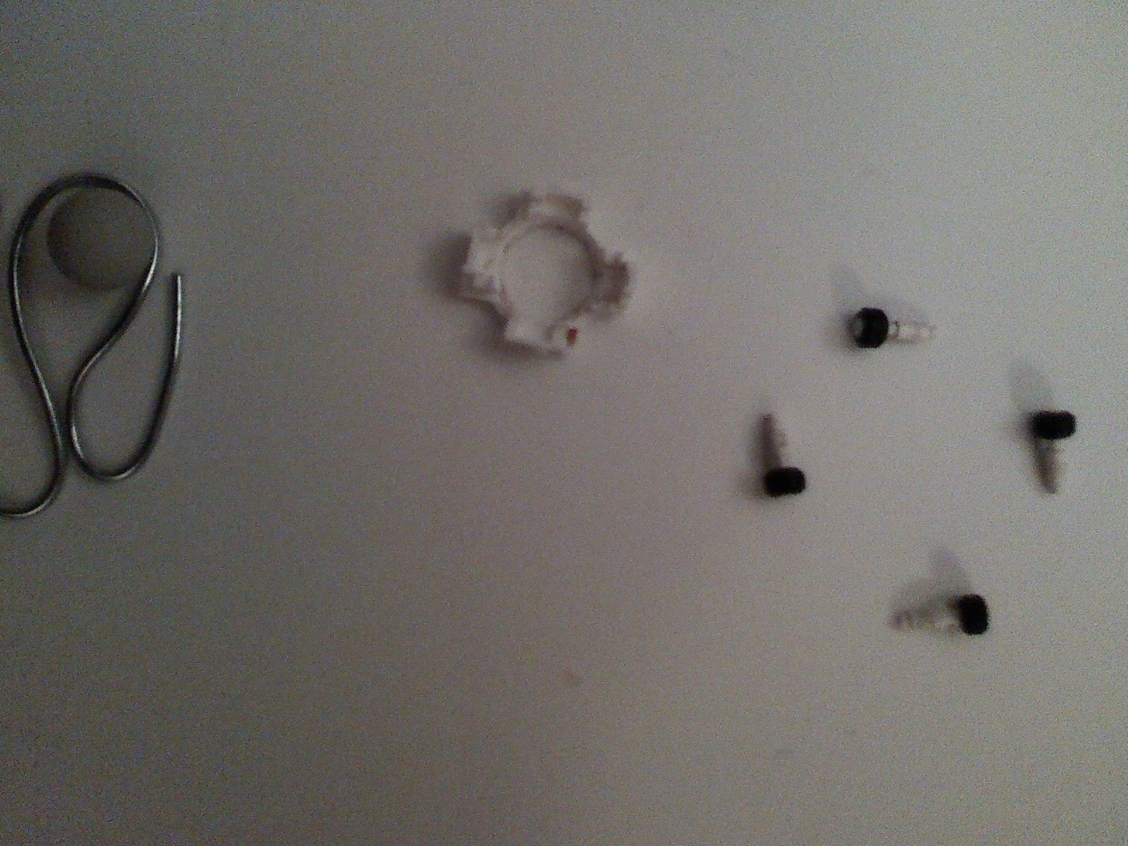 How to Completely Disassemble a MAC Mouse - Clean/Repair/Mod : 6 Steps ...