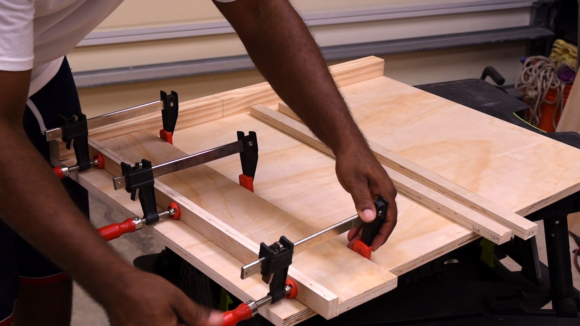 MAX CUT 2 Circular Saw Crosscut & Miter Jig : 11 Steps (with Pictures ...