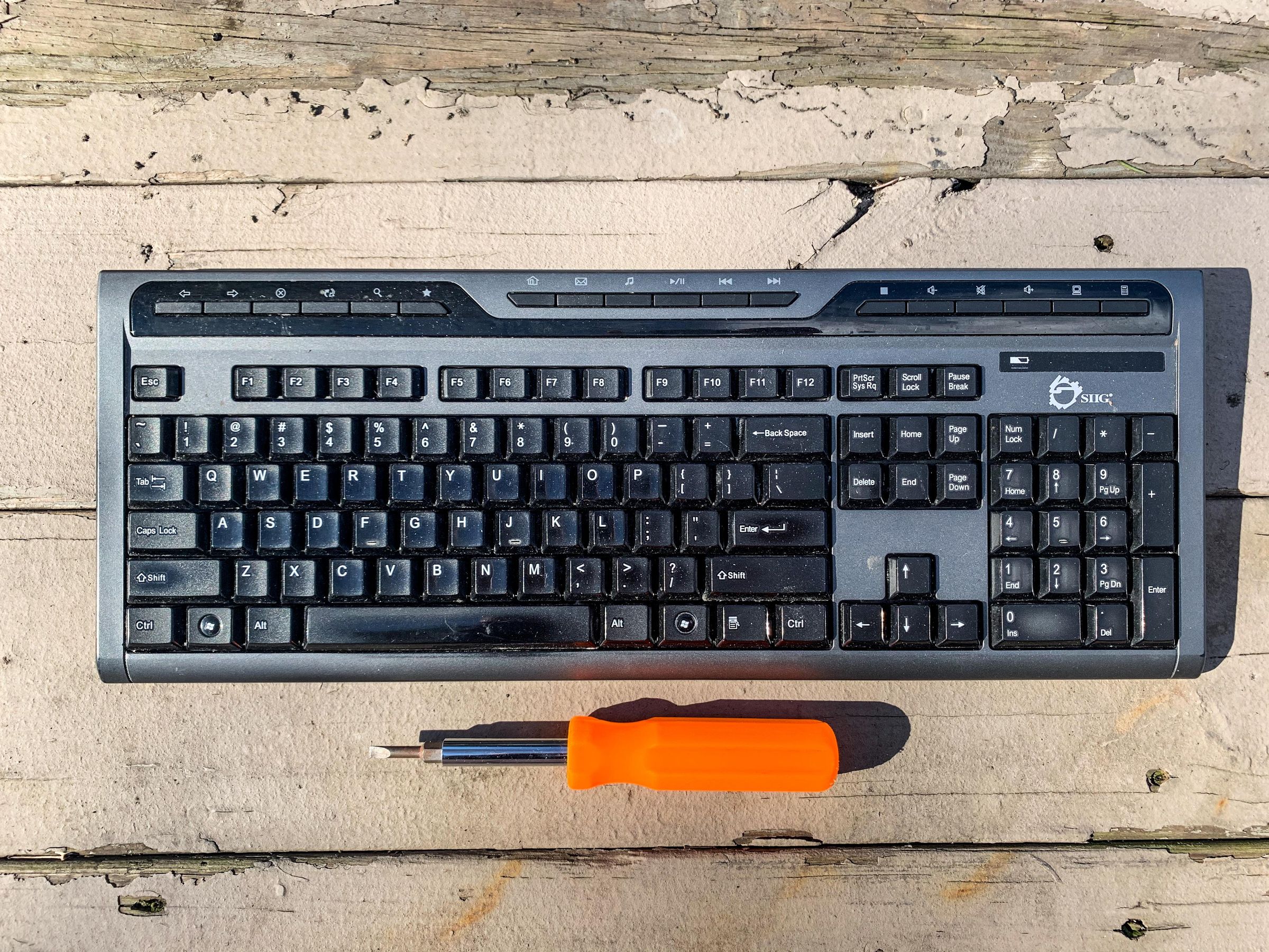 Keyboard to Desktop Sand Garden : 9 Steps (with Pictures) - Instructables