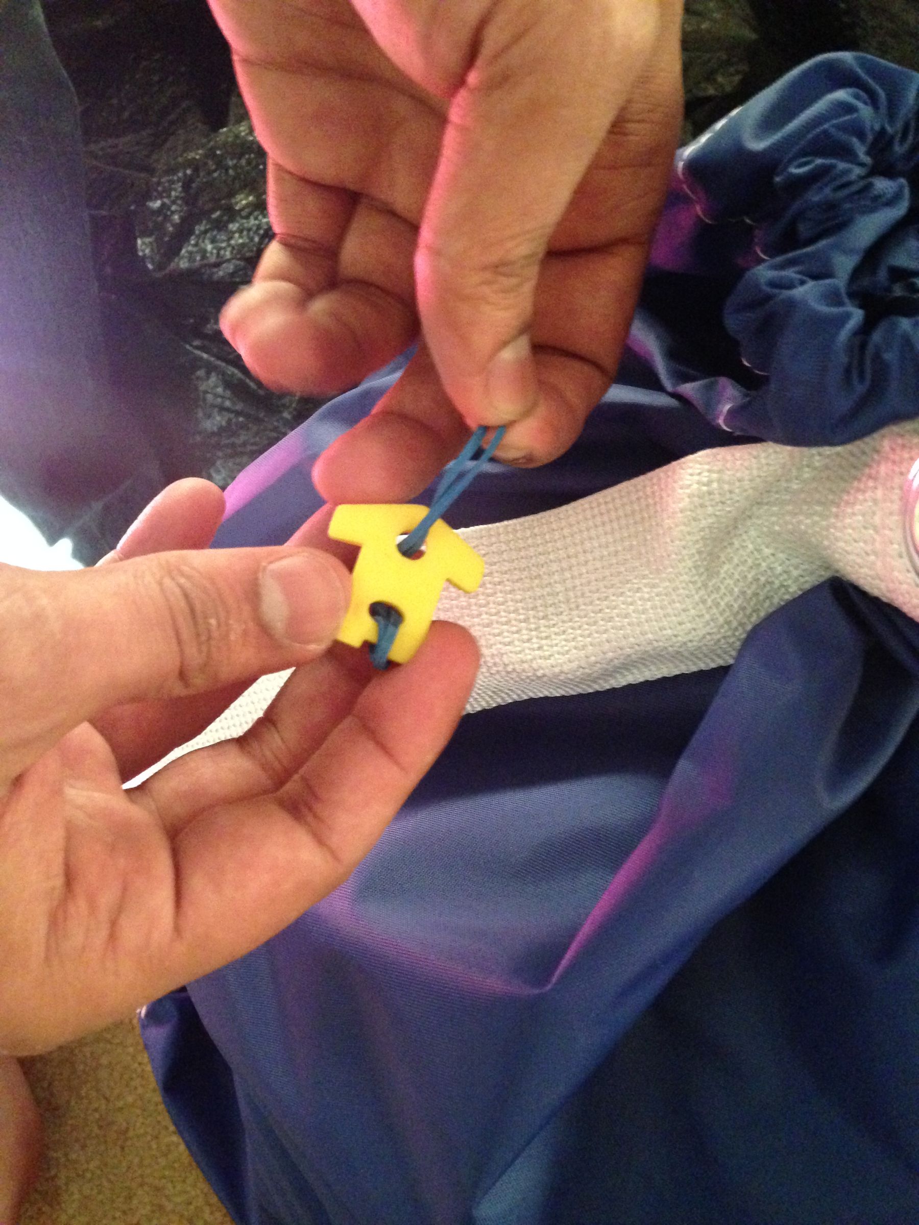 Versatile Rubber Band Ties : 4 Steps (with Pictures) - Instructables