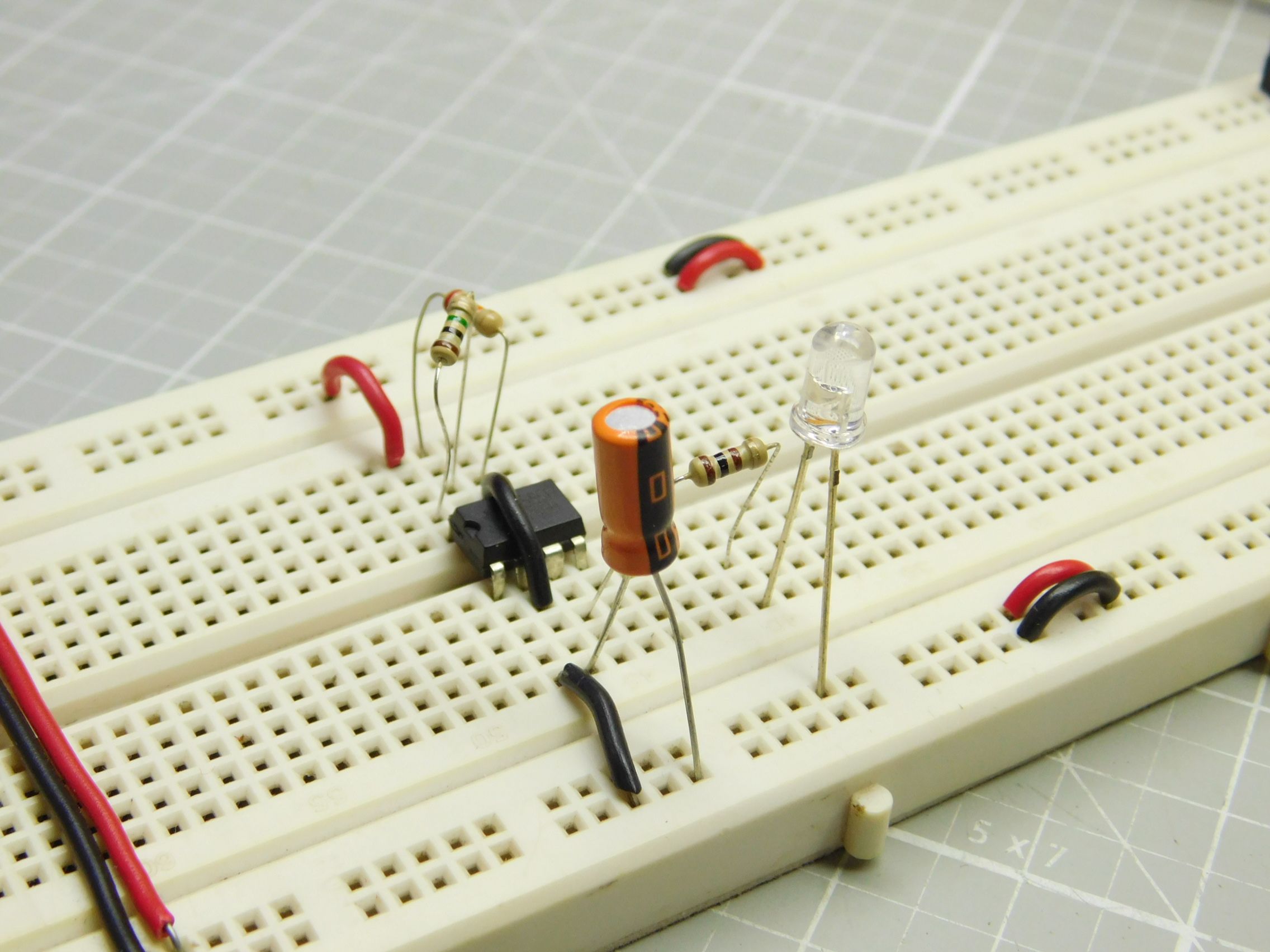 Let's Make! 5 More BreadBoard Projects for Beginners : 11 Steps (with ...
