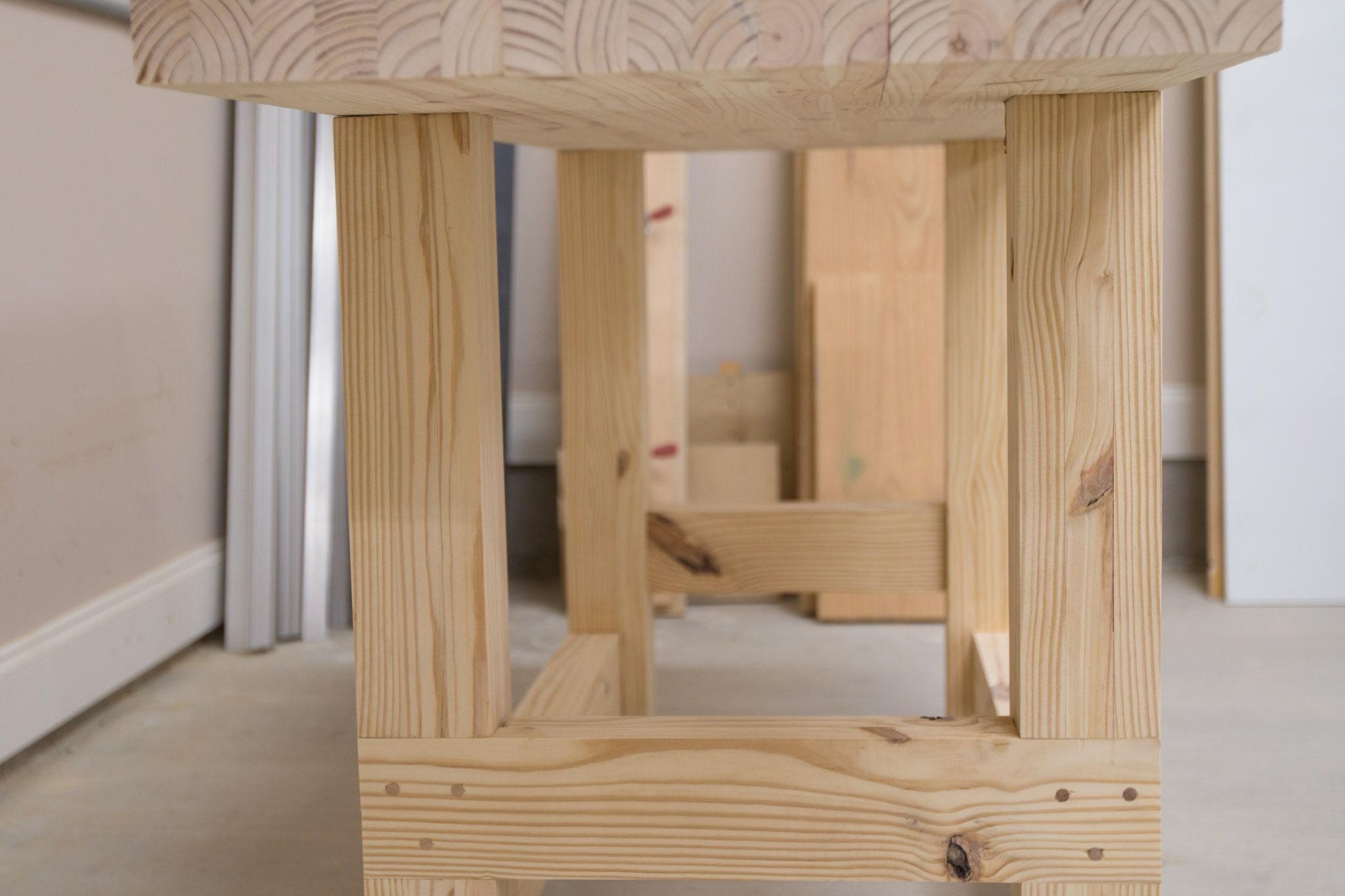 HOW TO MAKE a TRADITIONAL WORKBENCH : 16 Steps (with Pictures ...