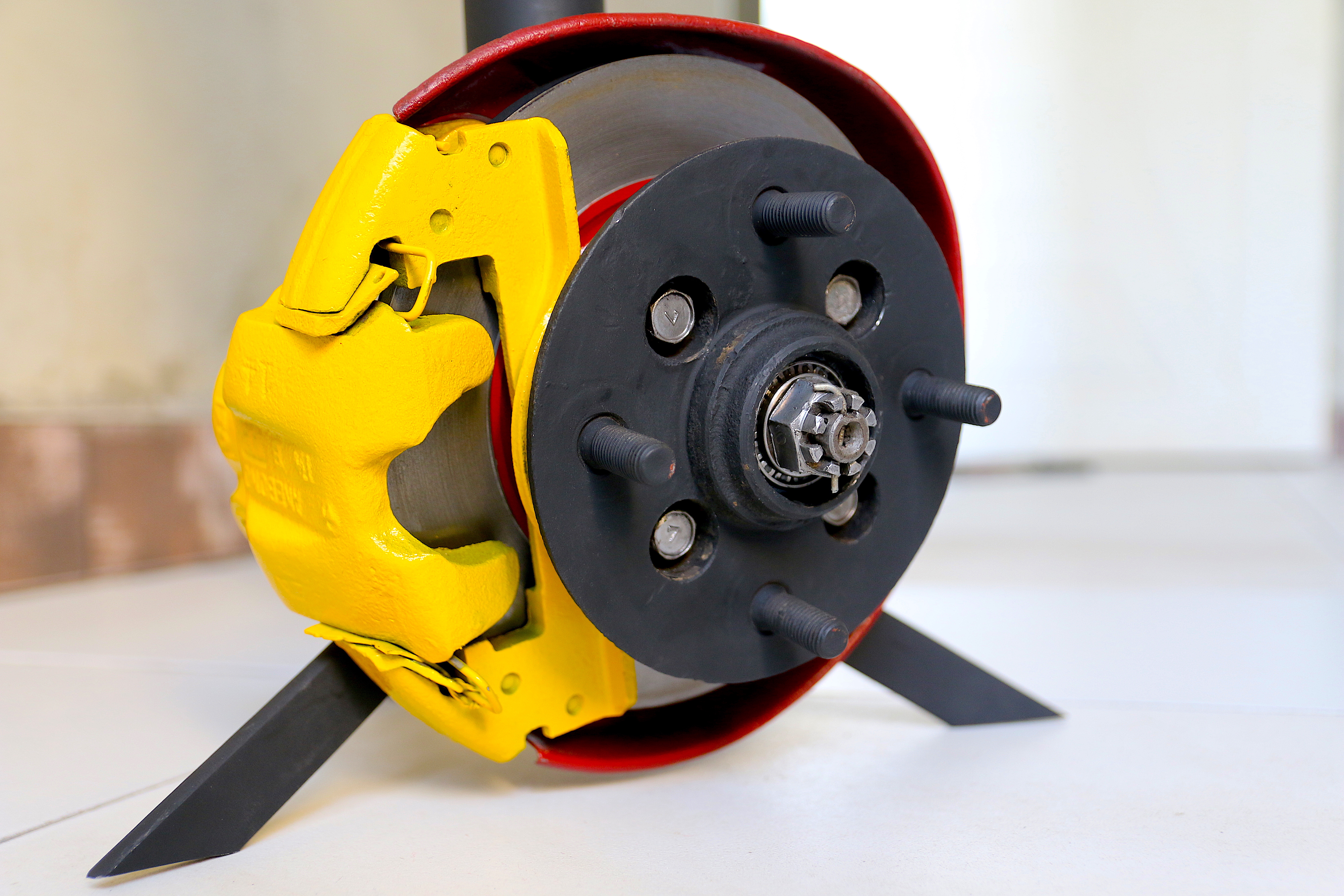 DIY Shock Absorber Stool : 9 Steps (with Pictures) - Instructables