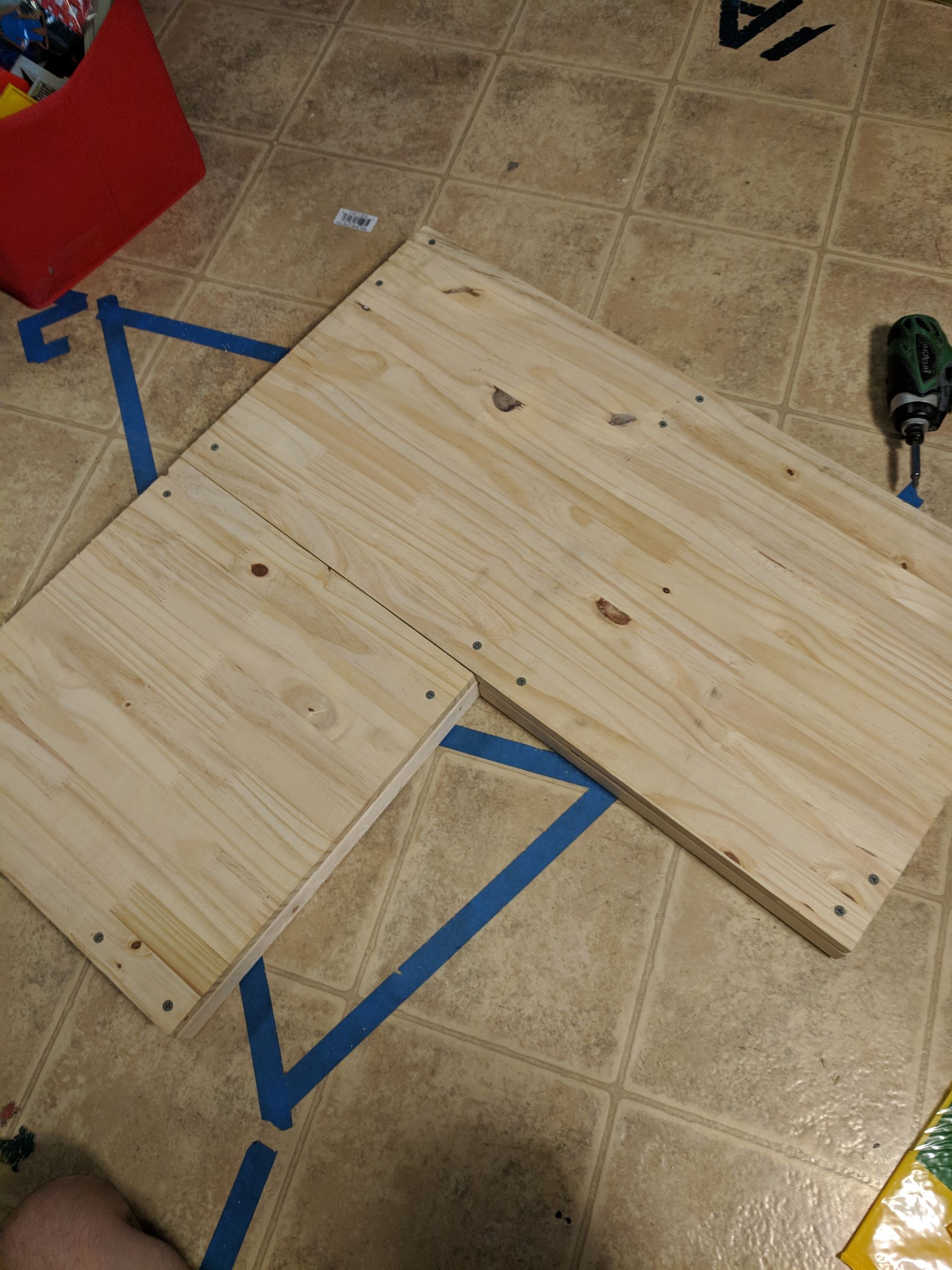 Corner Lego Table : 10 Steps (with Pictures) - Instructables