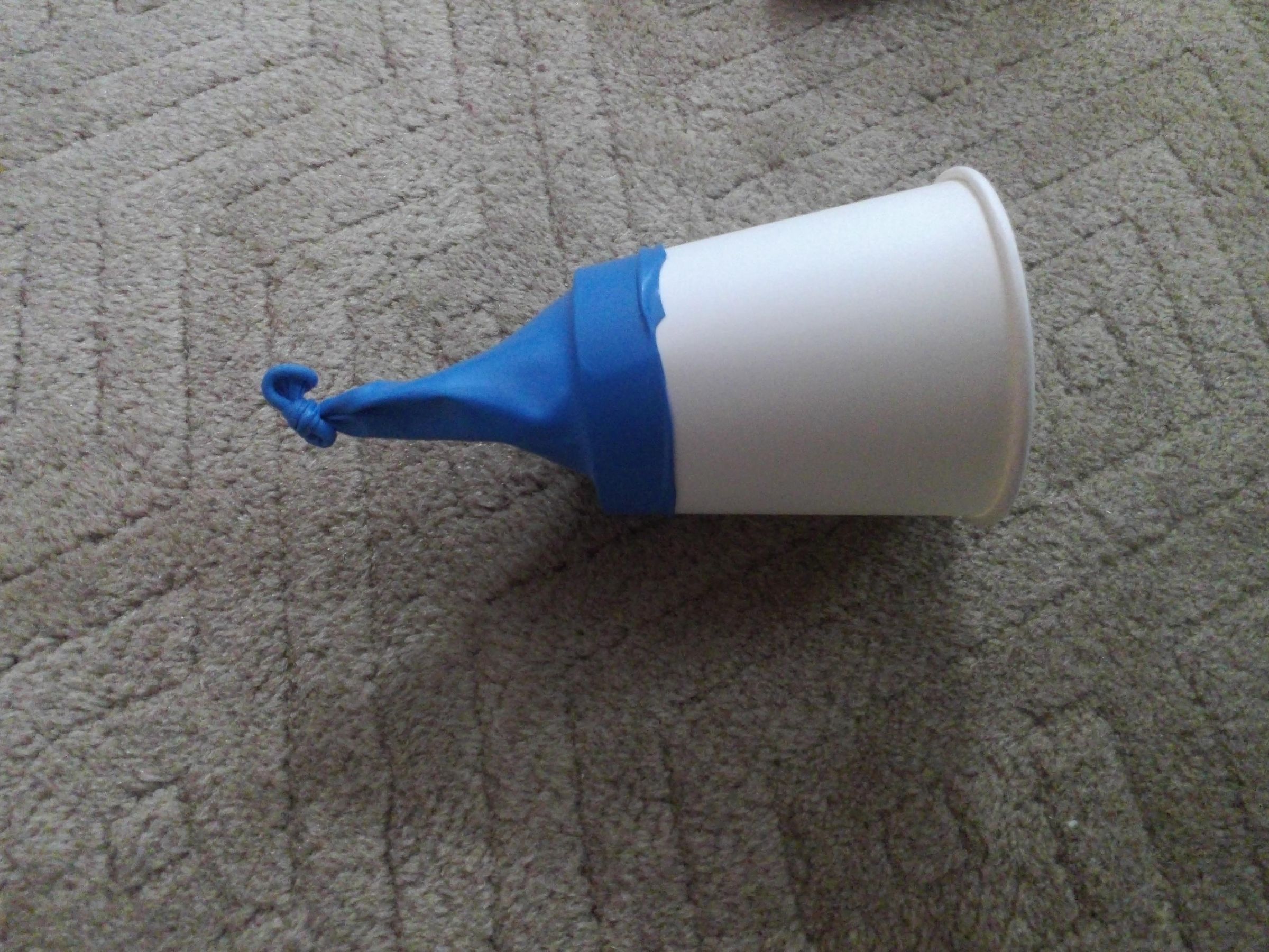 Pom Pom Launcher : 4 Steps - Instructables