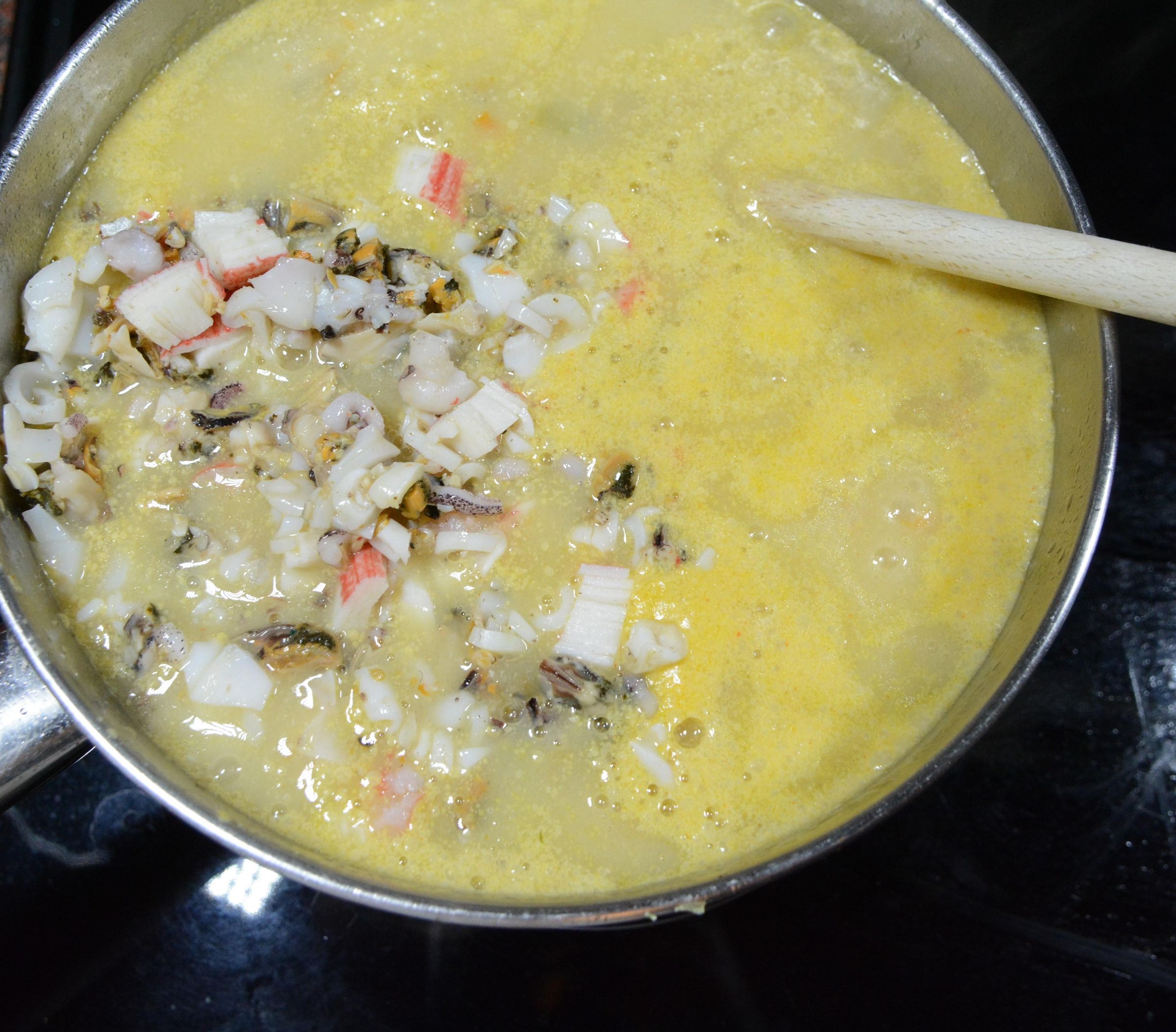 Seafood Chowder Served in a Bread Bowl : 8 Steps (with Pictures ...
