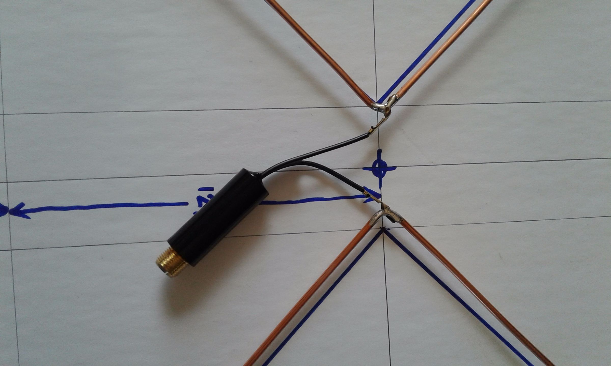 Grey Hoverman Free TV Easy Indoor Antenna : 17 Steps (with Pictures ...