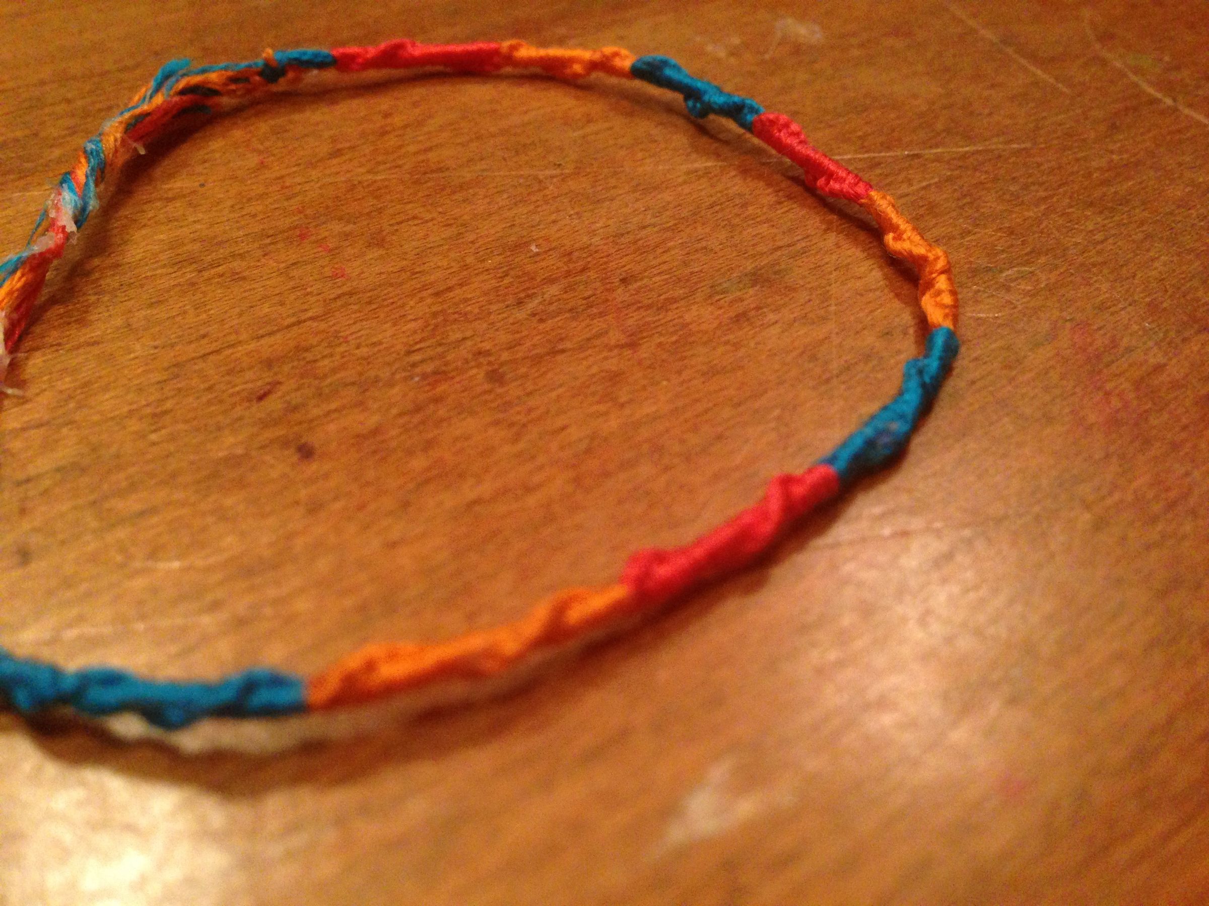 Spiral Knot Wrap Friendship Bracelet : 8 Steps - Instructables
